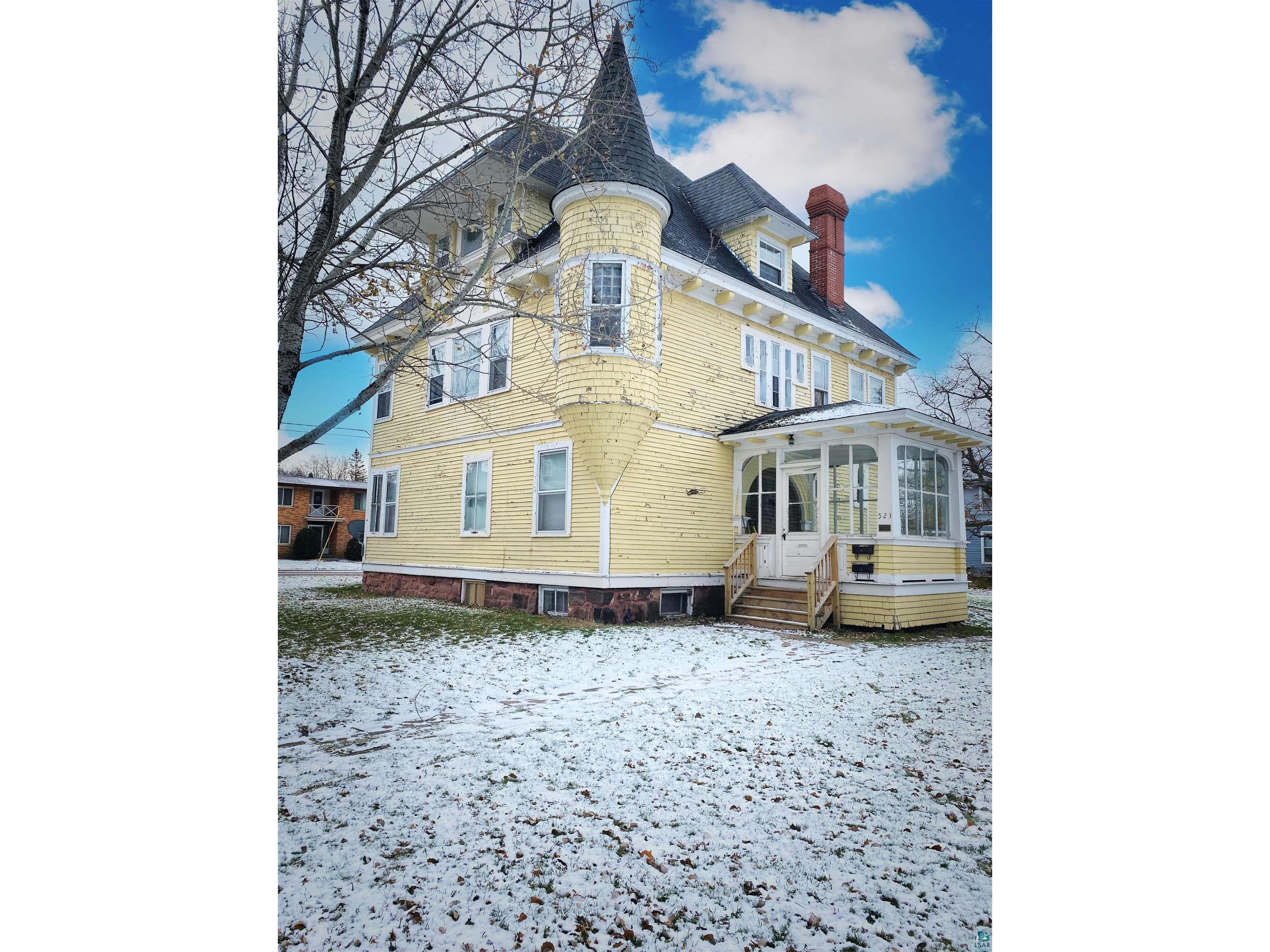 523 Chapple Ave, Ashland, WI 54806 | MLS: 6100690 | Edina Realty