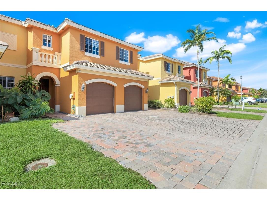 10191 Tin Maple Drive #89, Estero, FL, 33928 | MLS: 225061770 | Edina ...