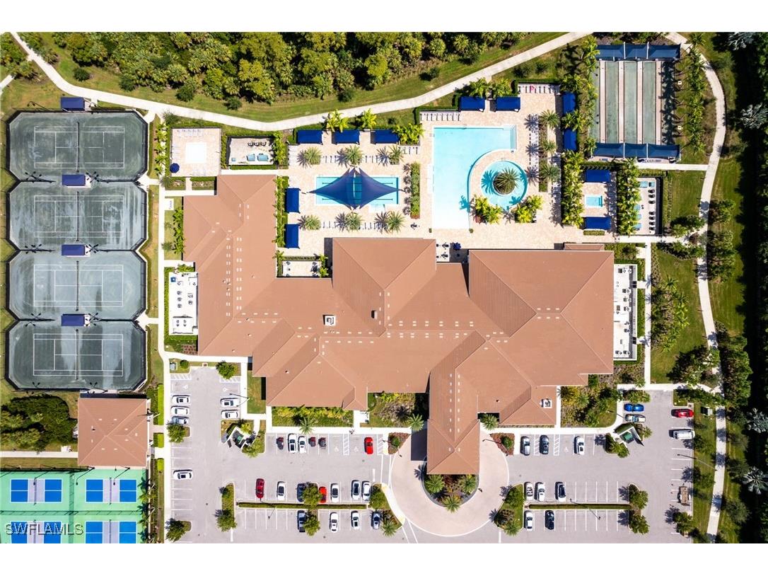 11813 Drake Lane, Naples, FL, 34120 | MLS: 225076717 | Edina Realty