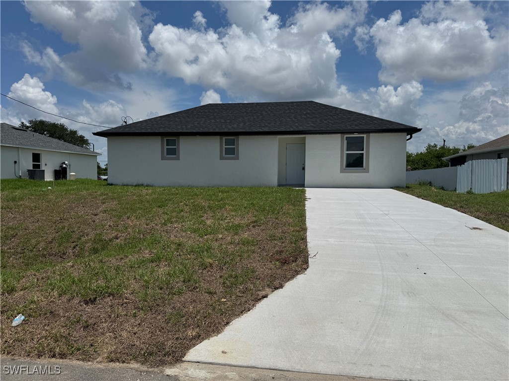 2902 27th Street SW, Lehigh Acres, FL, 33976 | MLS: 225057829 | Edina ...