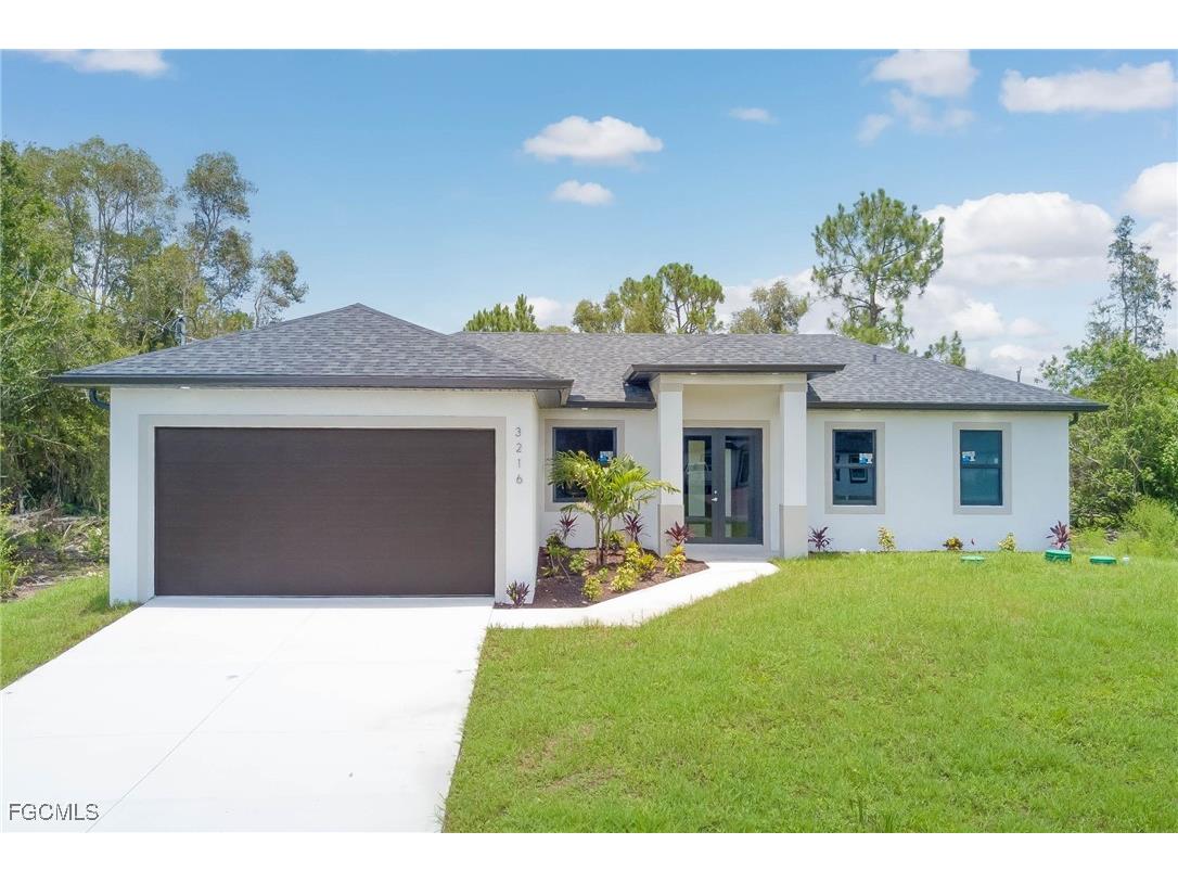 3216 40th Street SW, Lehigh Acres, FL, 33976 | MLS: 2025005633 | Edina ...