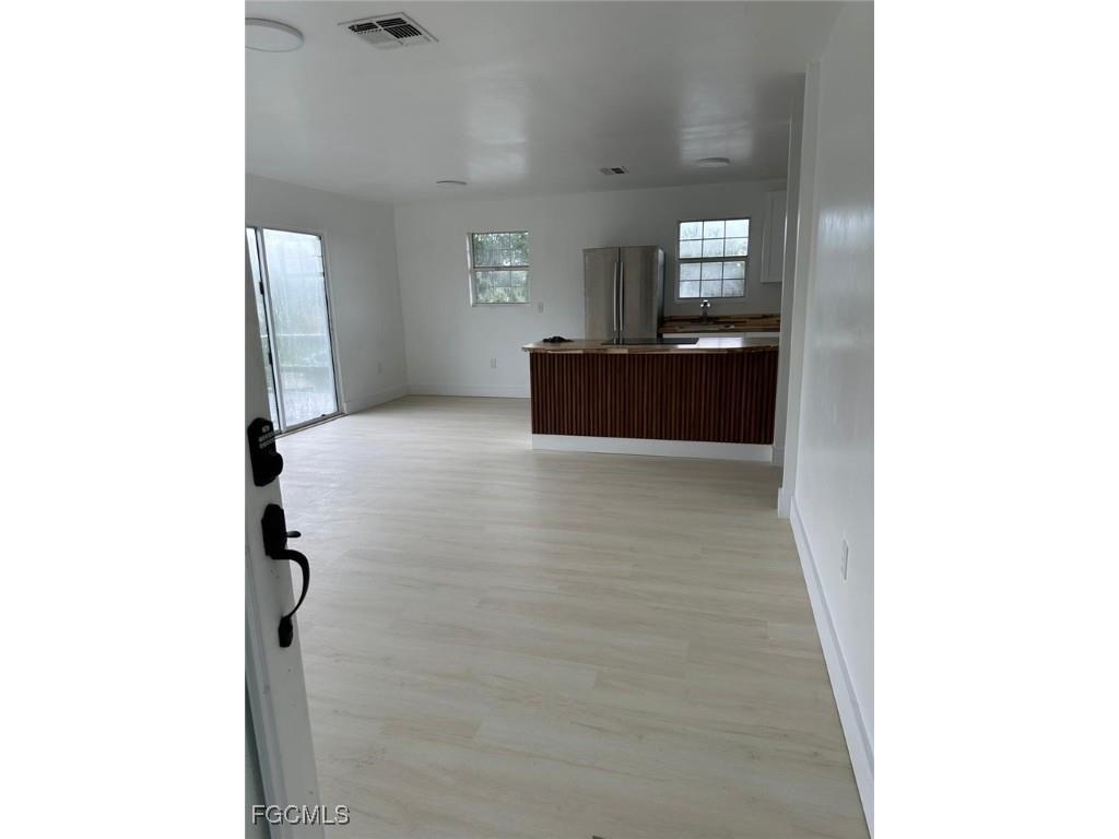 420 Burning Tree Lane, Punta Gorda, FL, 33982 | MLS: 2025010423 | Edina ...