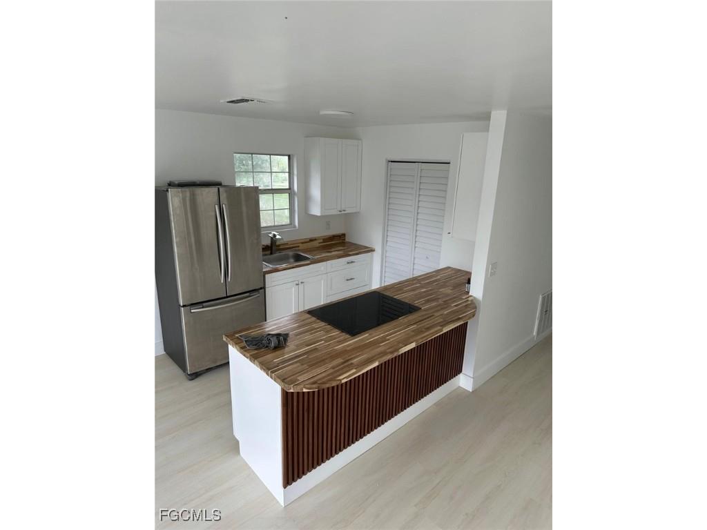 420 Burning Tree Lane, Punta Gorda, FL, 33982 | MLS: 2025010423 | Edina ...