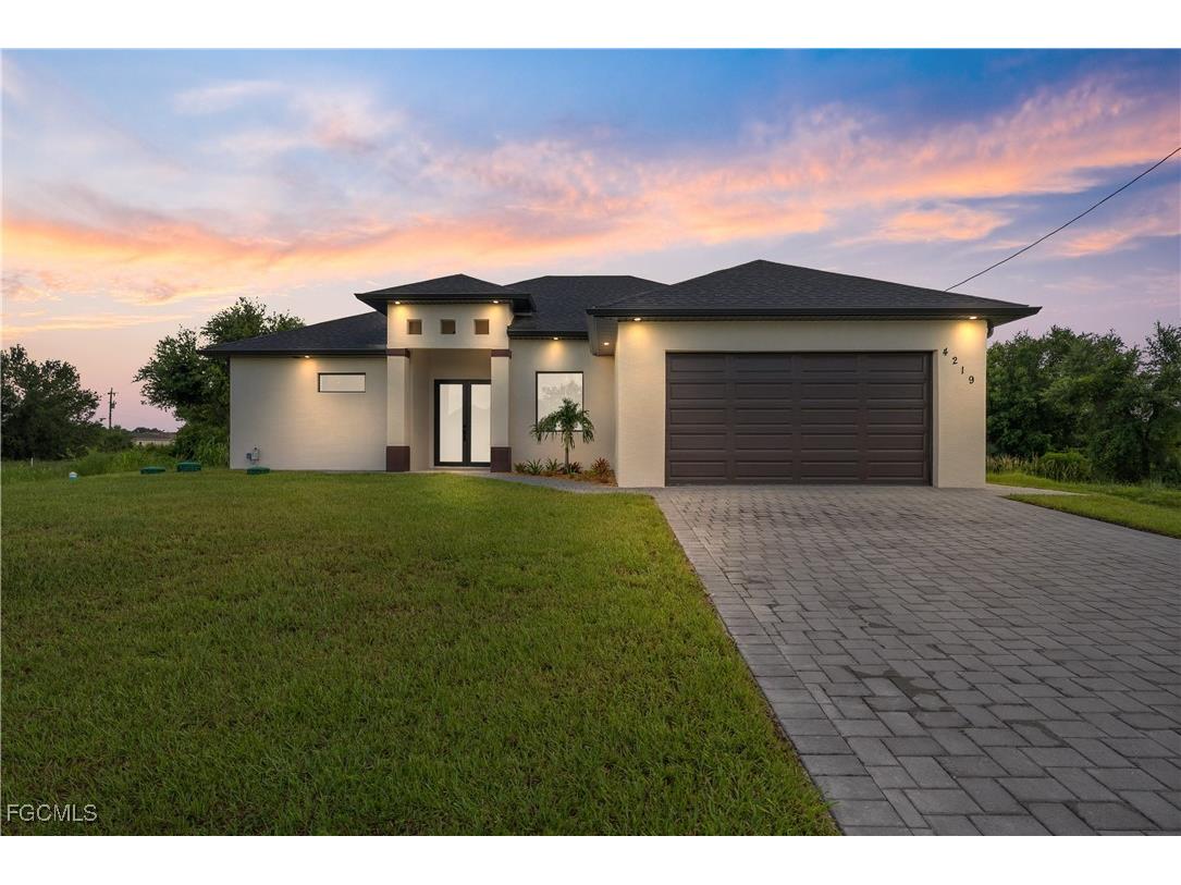 4219 8th Street SW, Lehigh Acres, FL, 33976 | MLS: 2025003756 | Edina ...