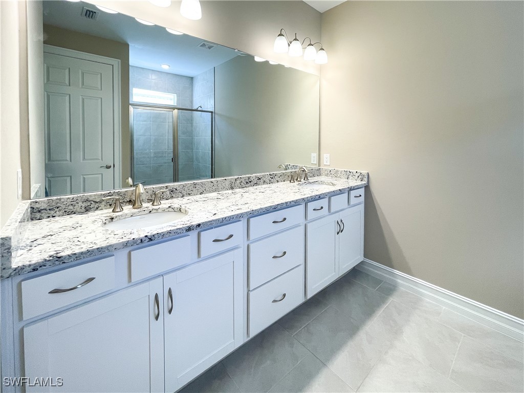 422 Spring Hill Lake Loop, Cape Coral, FL, 33993 | MLS: 2025001777 ...