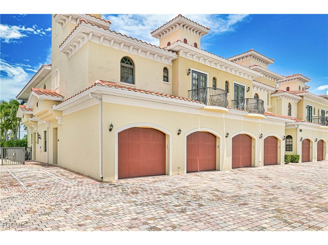 4902 SW 17th Place #4A, Cape Coral, FL, 33914 | MLS: 2025002594 | Edina ...