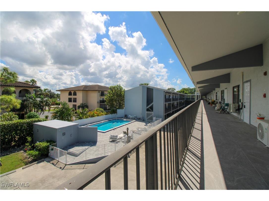 826 Wiggins Pass Road #301, Naples, FL, 34110 | MLS: 225072652 | Edina ...