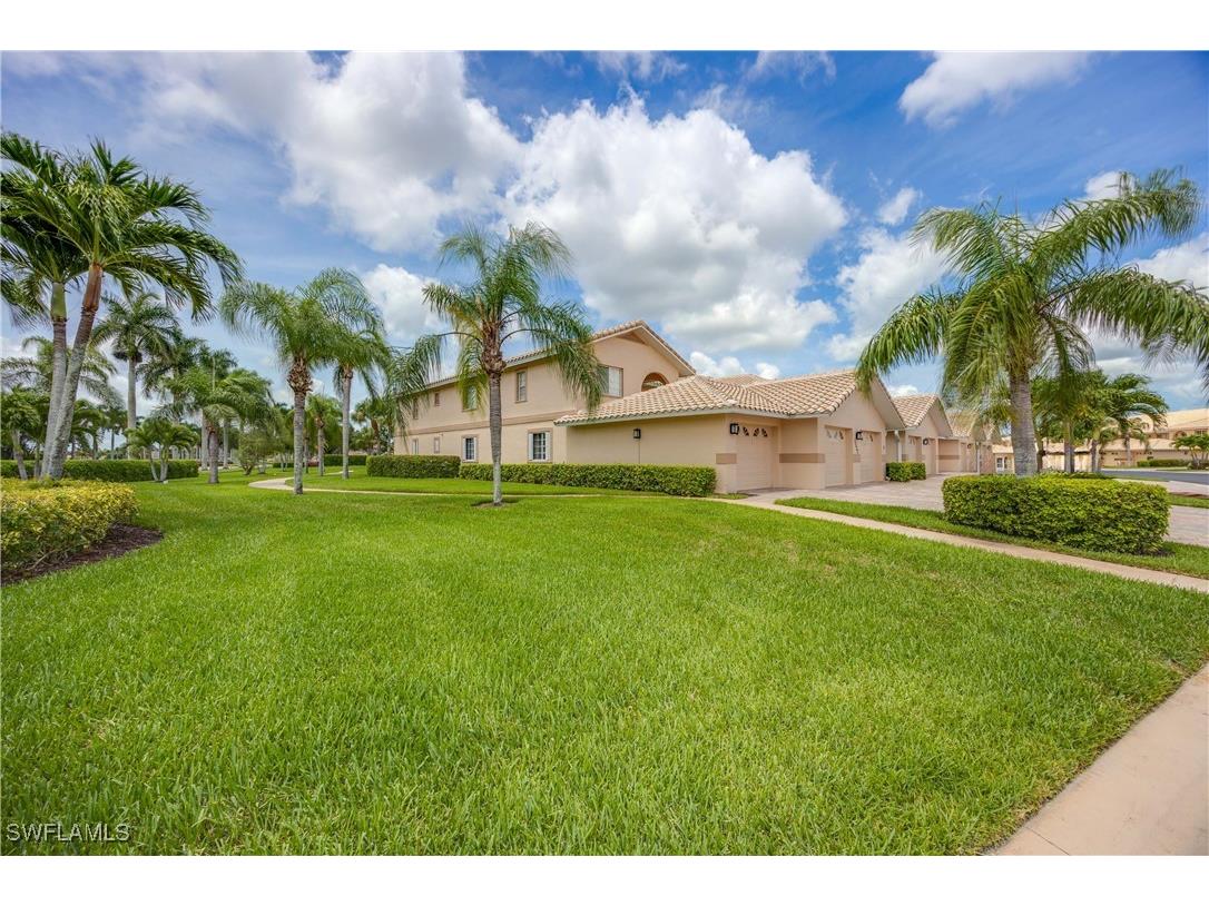 9022 Michael Circle #1, Naples, FL, 34113 | MLS: 225076142 | Edina Realty