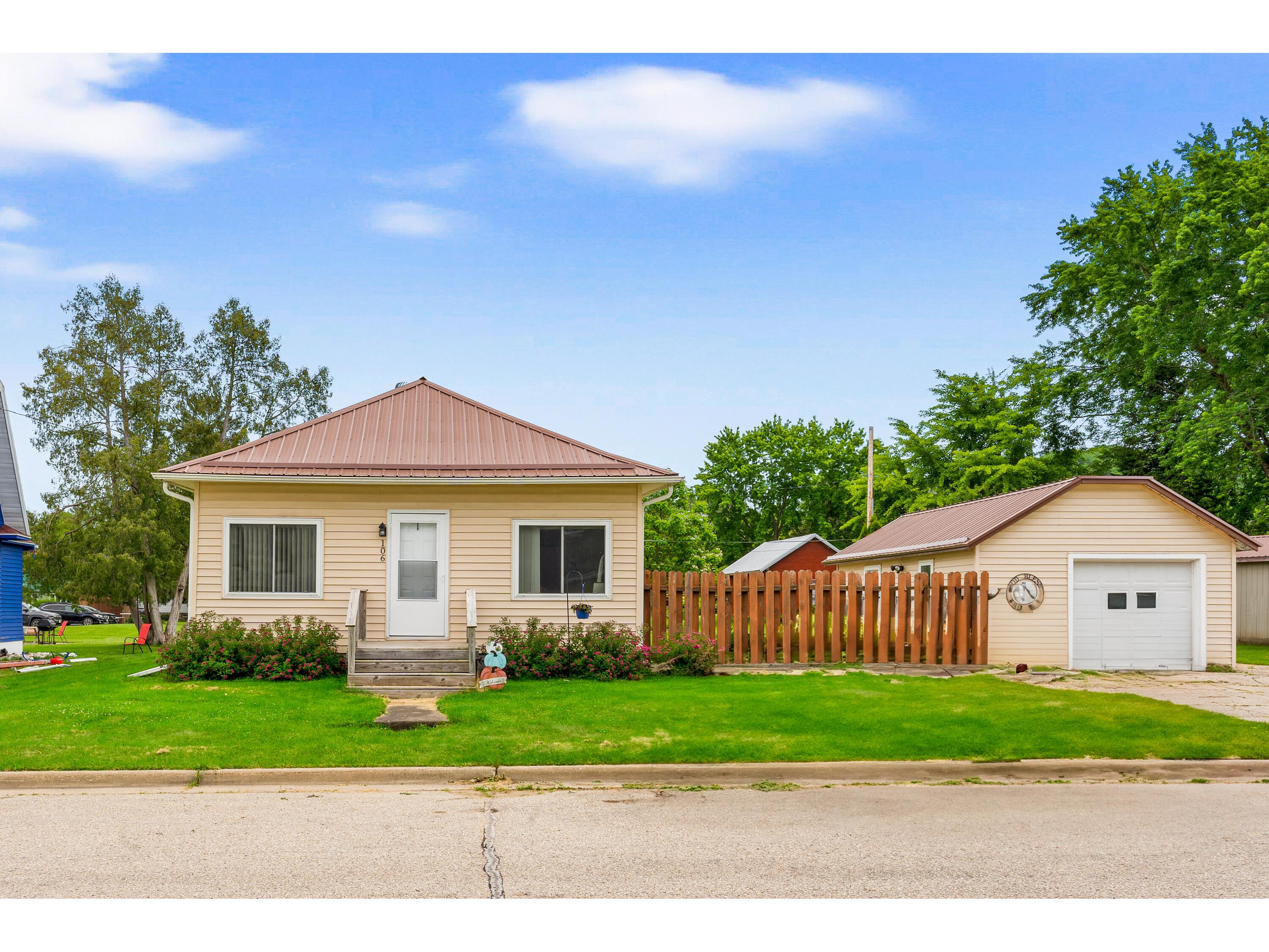 106 Babcock, Coon Valley, WI, 54623 | MLS: 1879483 | Edina Realty