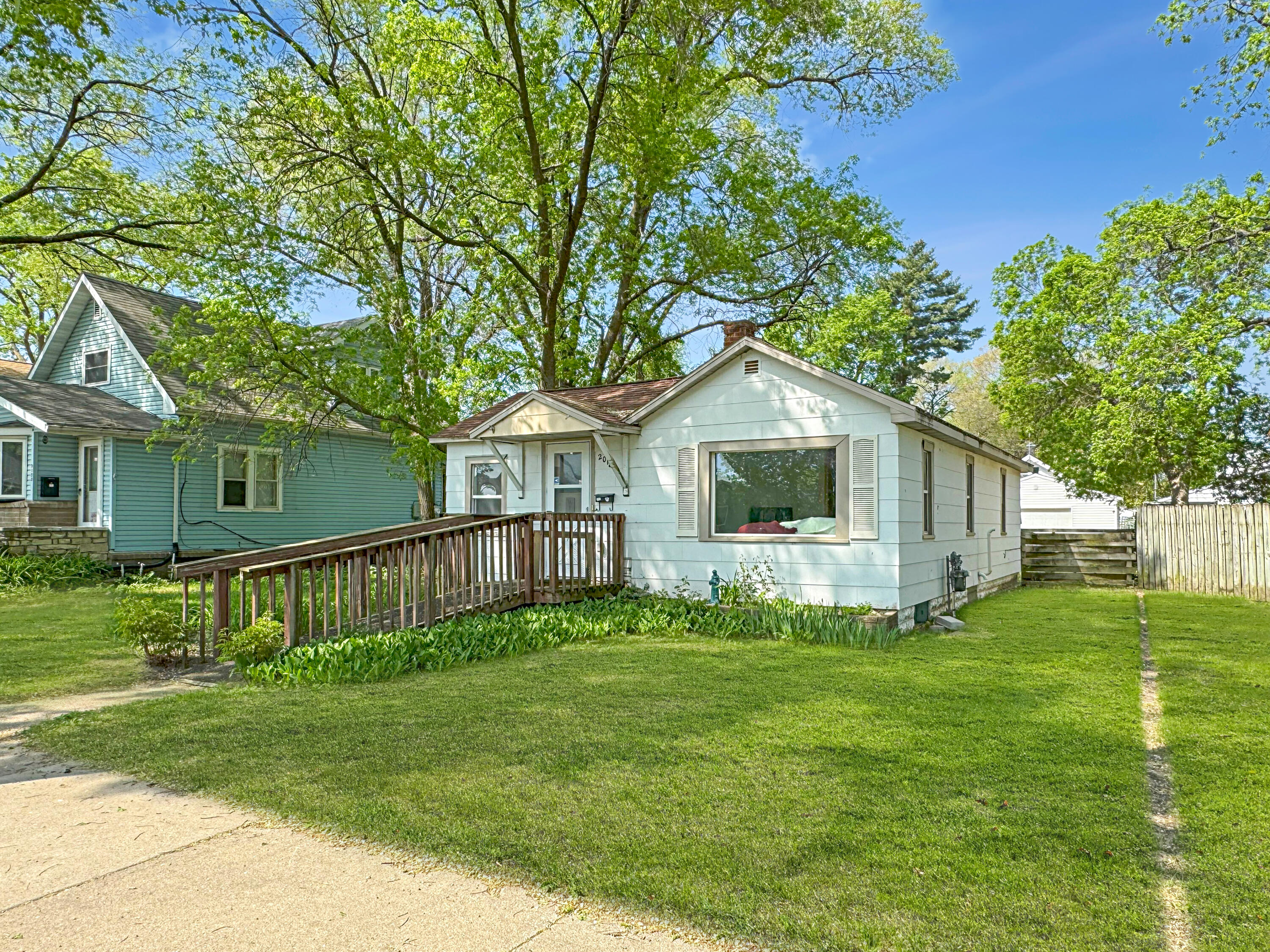 2018 21ST, La Crosse, WI, 54601 | MLS: 1918038 | Edina Realty