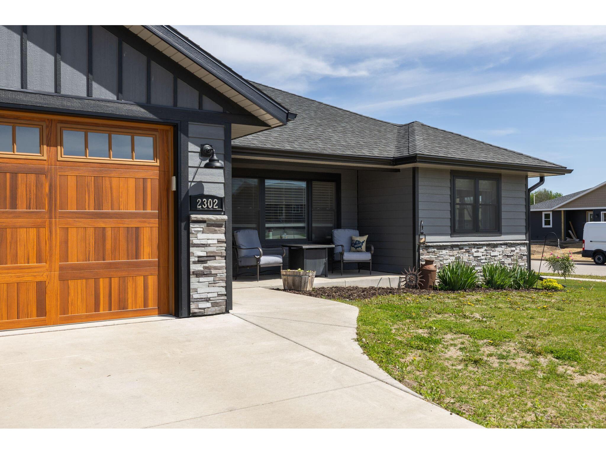 2302 John Leis, Bangor, WI, 54614 | MLS: 1874303 | Edina Realty