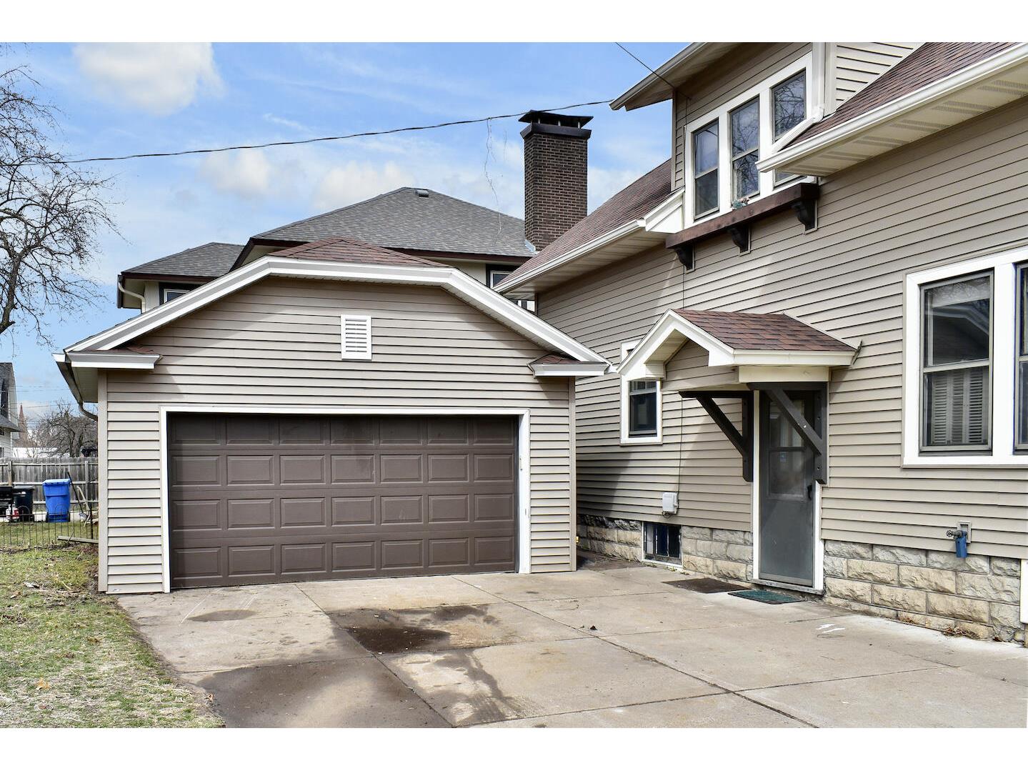 279 5th, Winona, MN, 55987 | MLS: 1867929 | Edina Realty