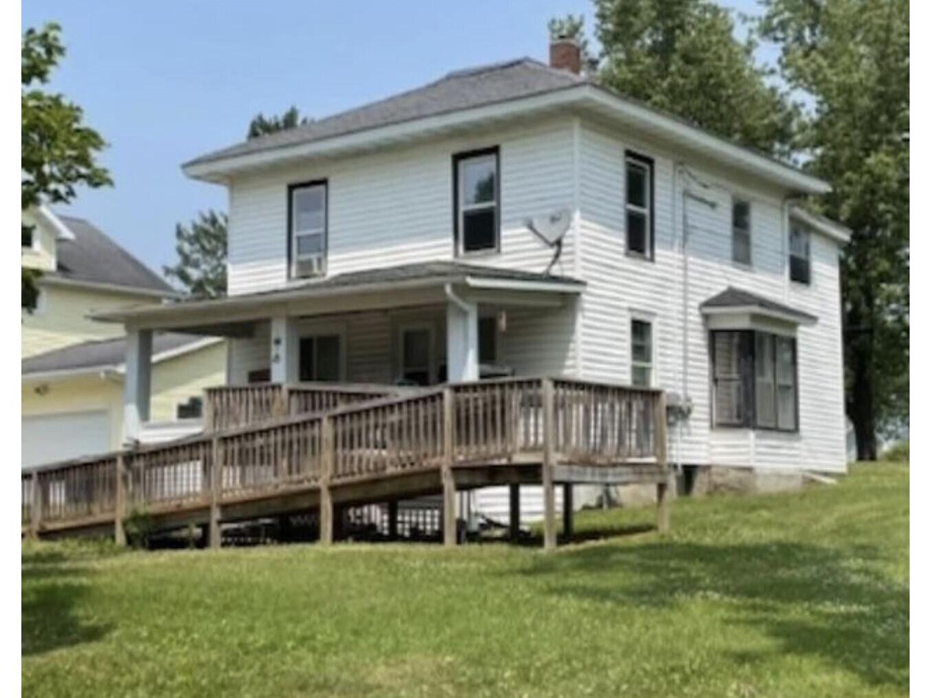 402 Austin #402 /1/2, Sparta, WI, 54656 | MLS: 1865553 | Edina Realty