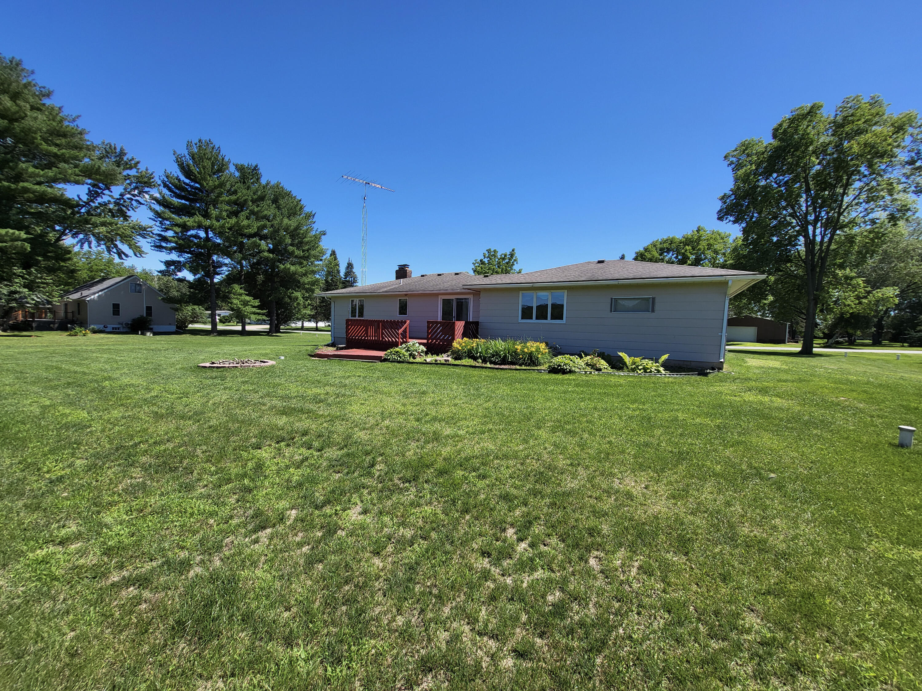 450 W 24th, Buffalo City, WI, 54622 | MLS: 1881740 | Edina Realty
