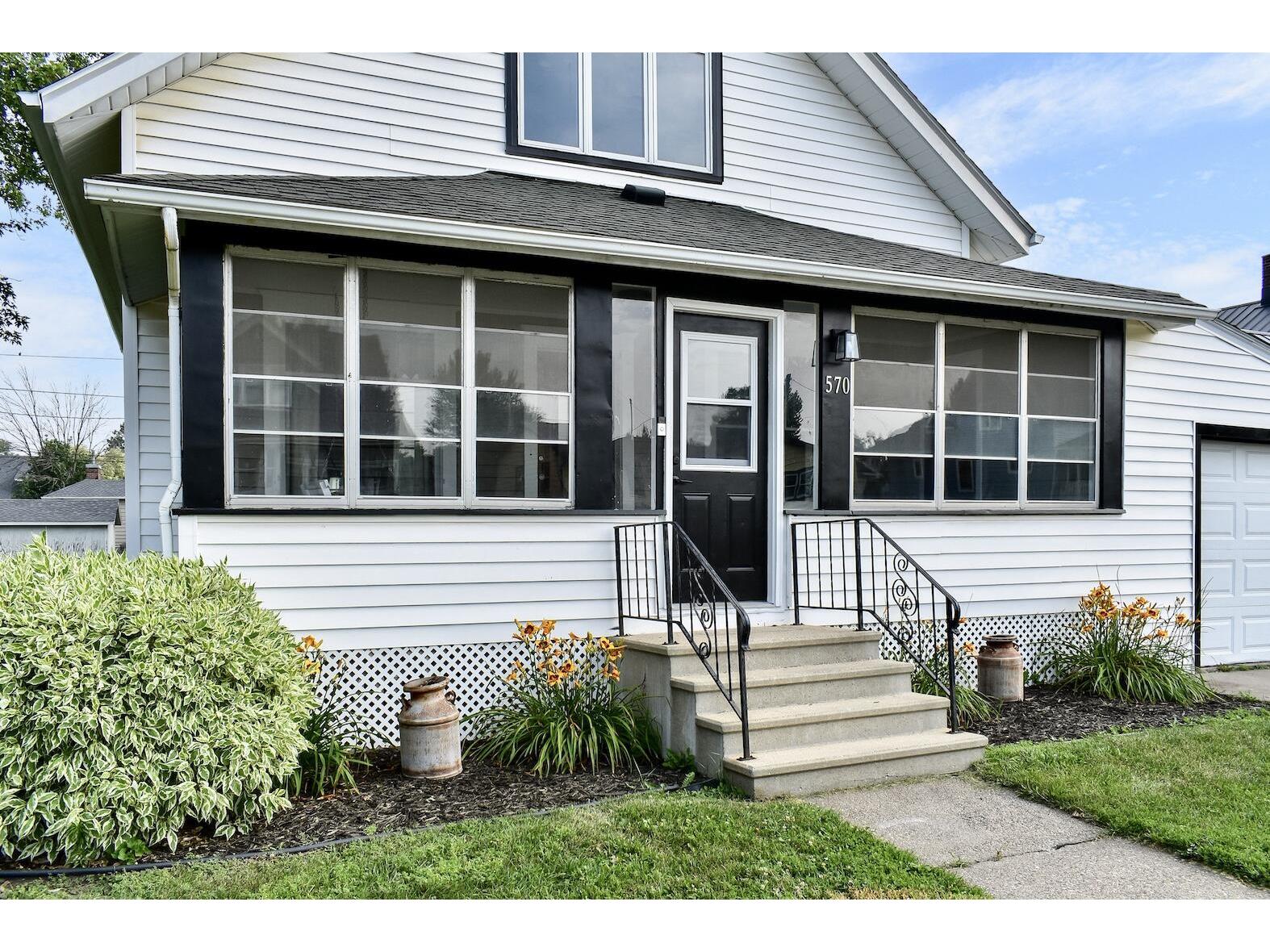 570 Harrison, Lewiston, MN, 55952 | MLS: 1927539 | Edina Realty