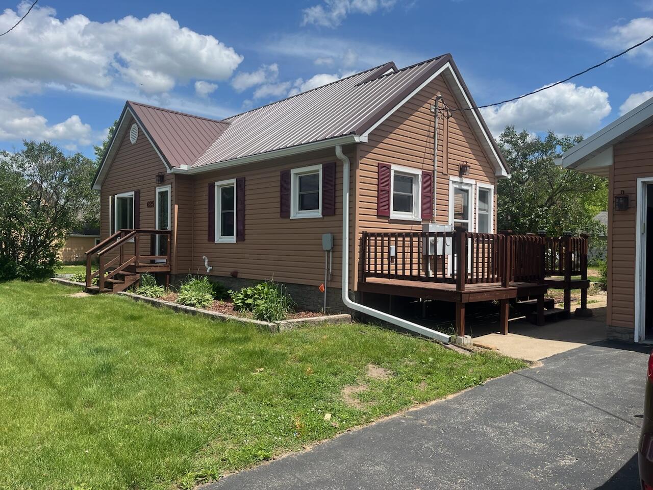 625 S Herman, Buffalo City, WI, 54622 | MLS: 1877495 | Edina Realty