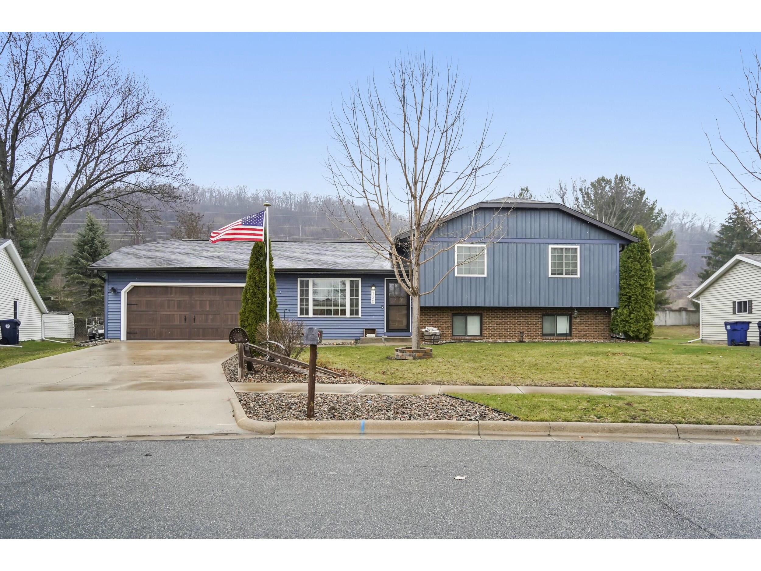 720 14th, Onalaska, WI, 54650 | MLS: 1913470 | Edina Realty