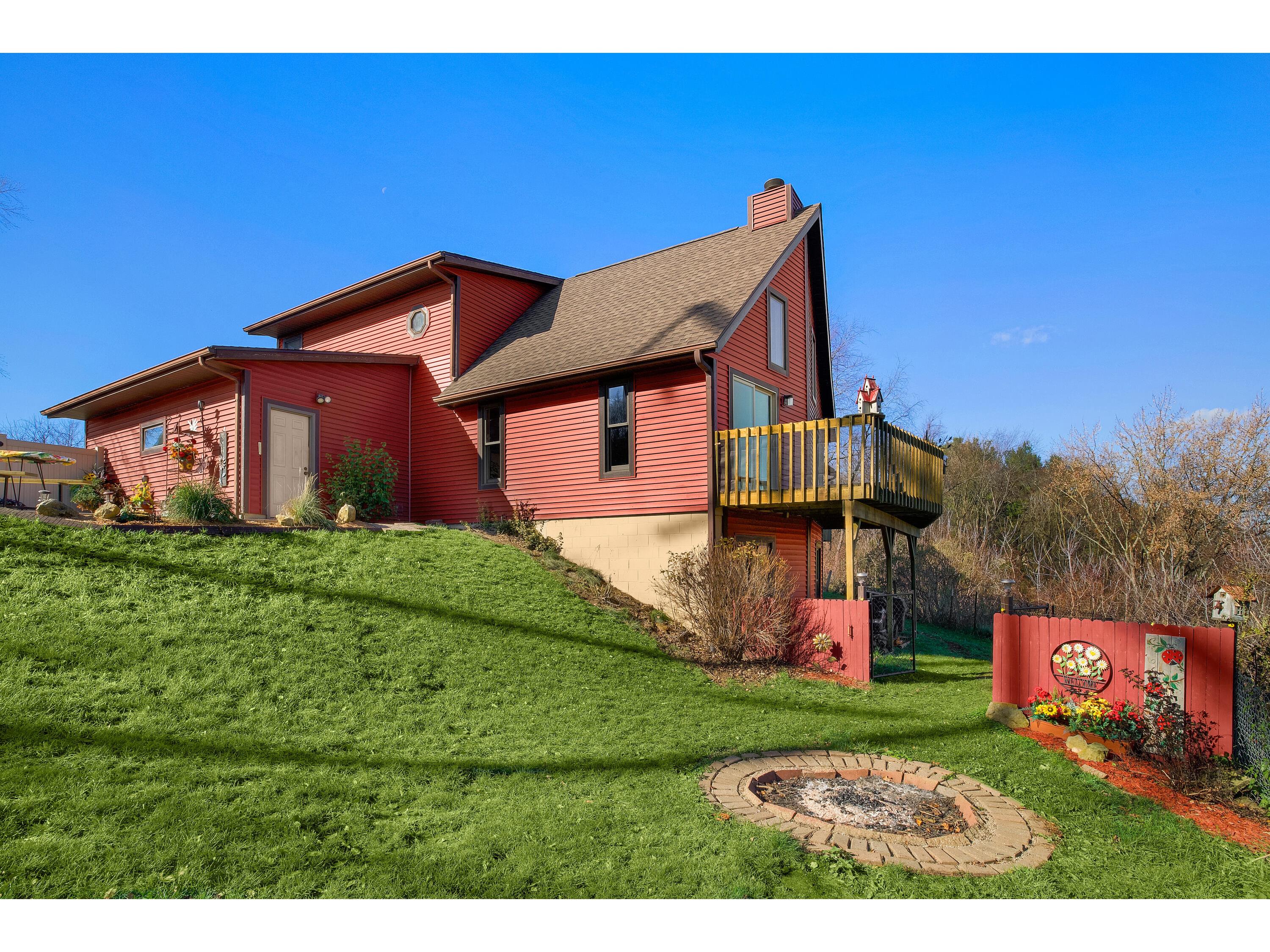 N5020 Oakview, Hamilton, WI, 54669 | MLS: 1857197 | Edina Realty