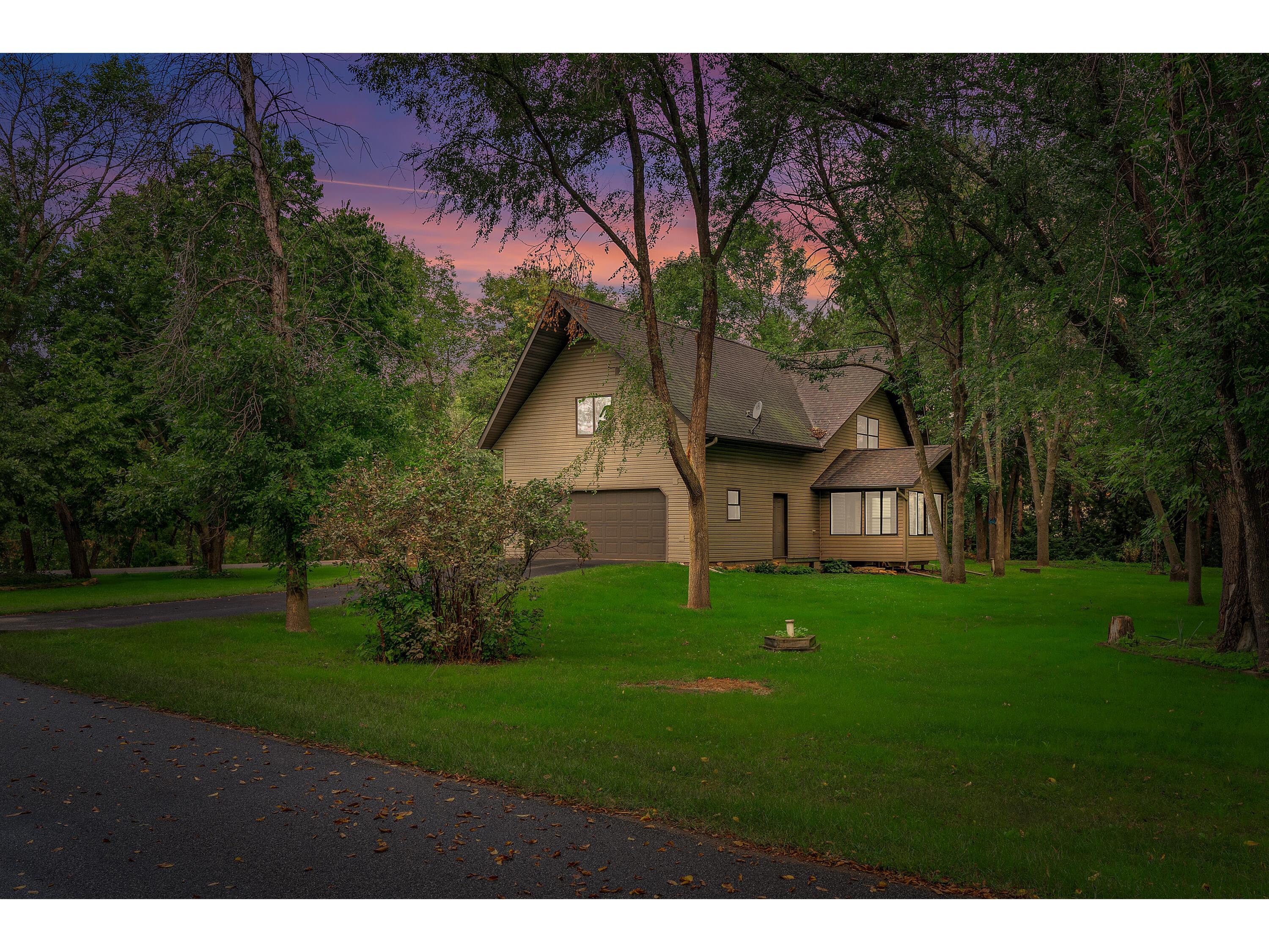 W1700 Heinemann, Belvidere, WI, 54622 | MLS: 1933349 | Edina Realty