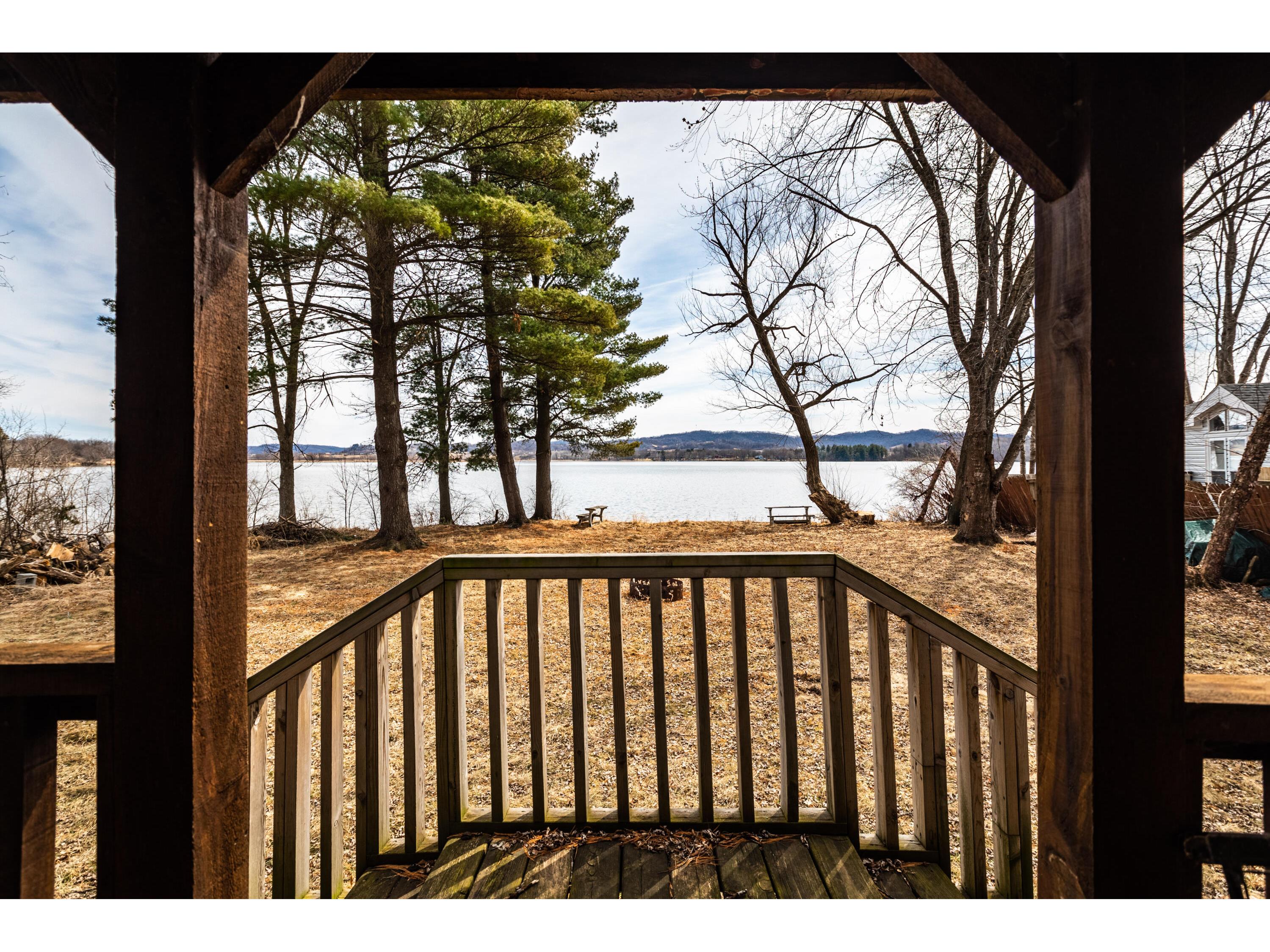 N5295 Lake Rd, Hamilton, WI, 54669 | MLS: 1785077 | Edina Realty