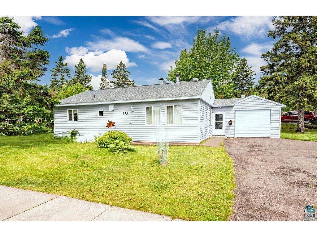 10 Drake Cr, Silver Bay, MN, 55614 | MLS: 6114540 | Edina Realty