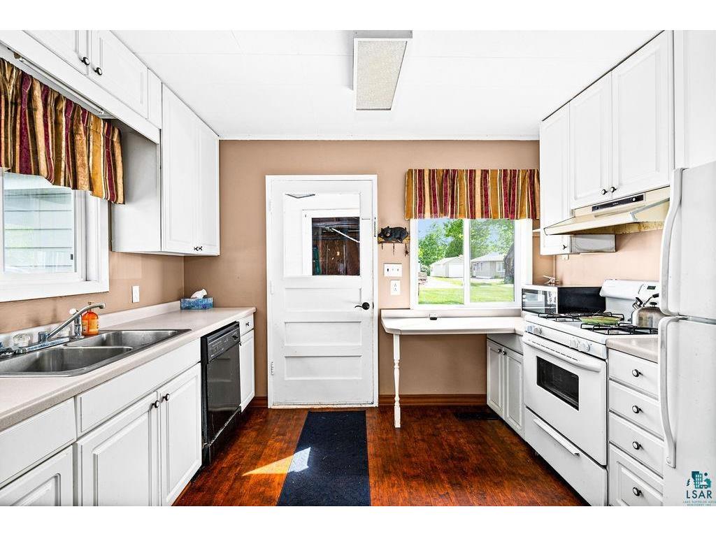 10 Drake Cr, Silver Bay, MN, 55614 | MLS: 6114540 | Edina Realty