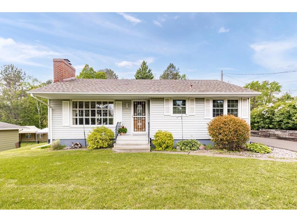 1219 Stanford Ave, Duluth, MN, 55811 | MLS: 6119975 | Edina Realty