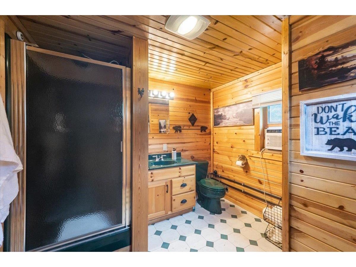 14056 S Eau Claire Acres Cr, Gordon, WI, 54838 | MLS: 6120637 | Edina ...