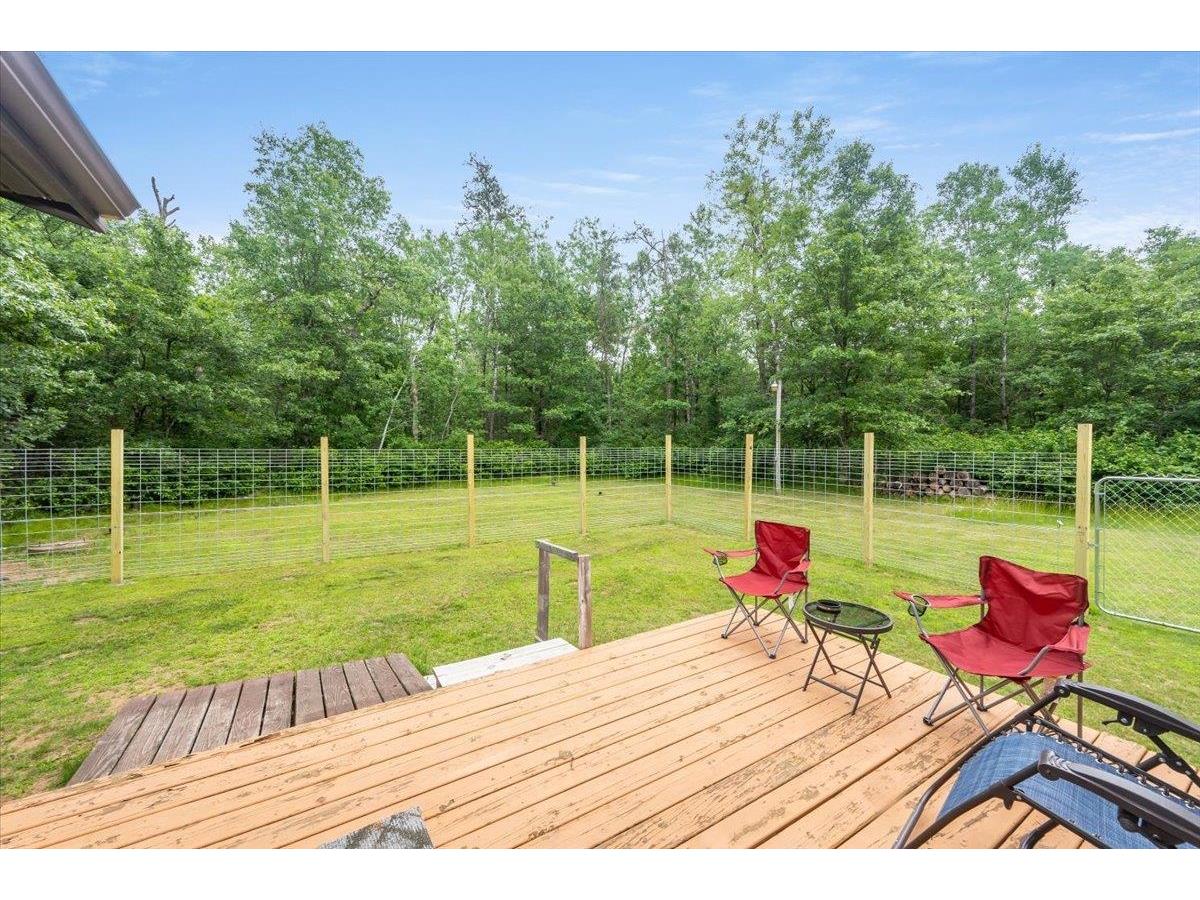 14056 S Eau Claire Acres Cr, Gordon, WI, 54838 | MLS: 6120637 | Edina ...