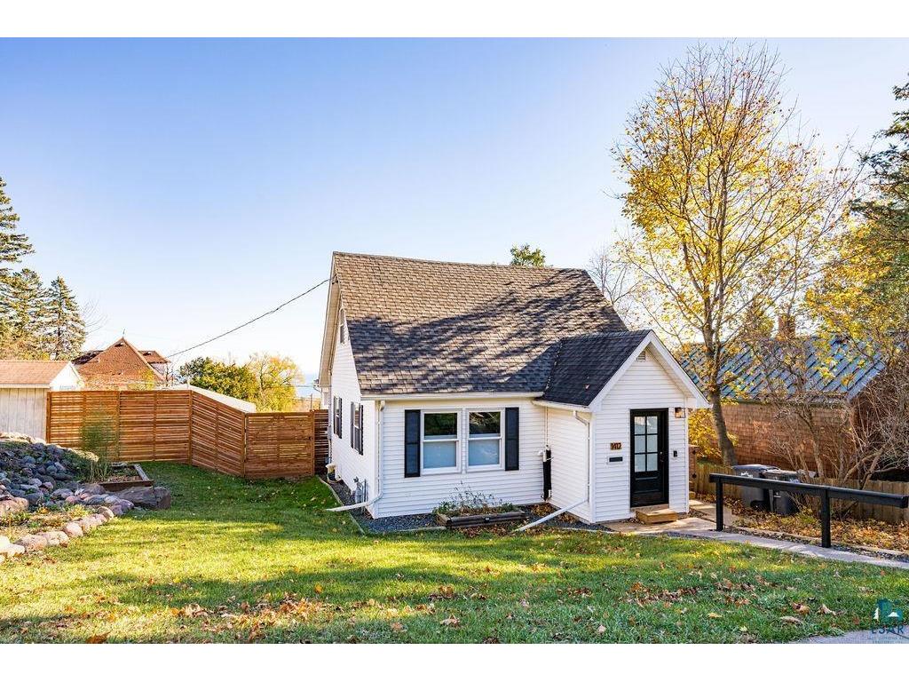1412 N 7th Ave E, Duluth, MN, 55805 | MLS: 6116975 | Edina Realty