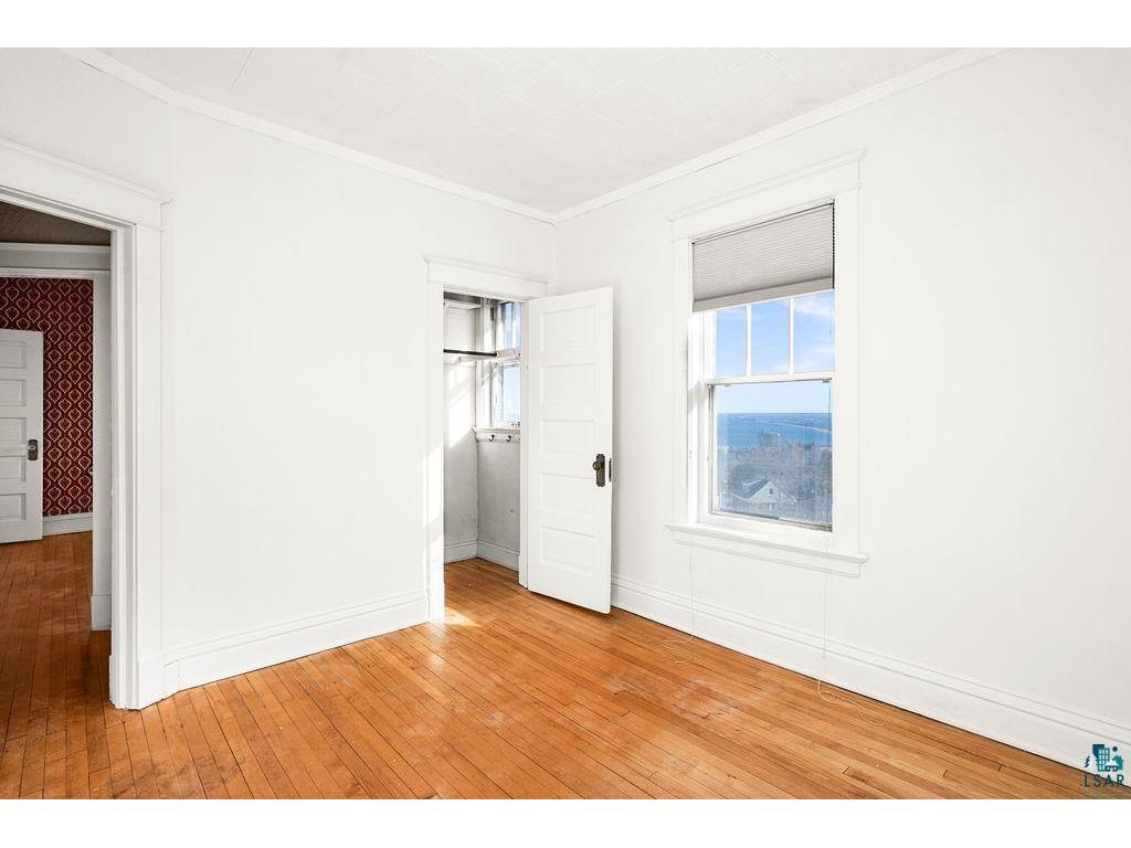 1417 N 8th Ave E, Duluth, MN, 55805 | MLS: 6112665 | Edina Realty