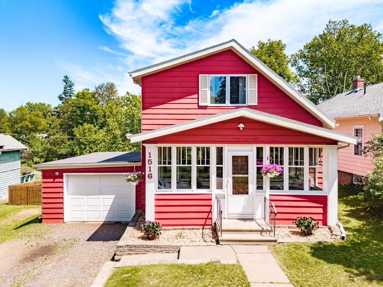 1516 N 8th Ave E, Duluth, MN, 55805 | MLS: 6120497 | Edina Realty