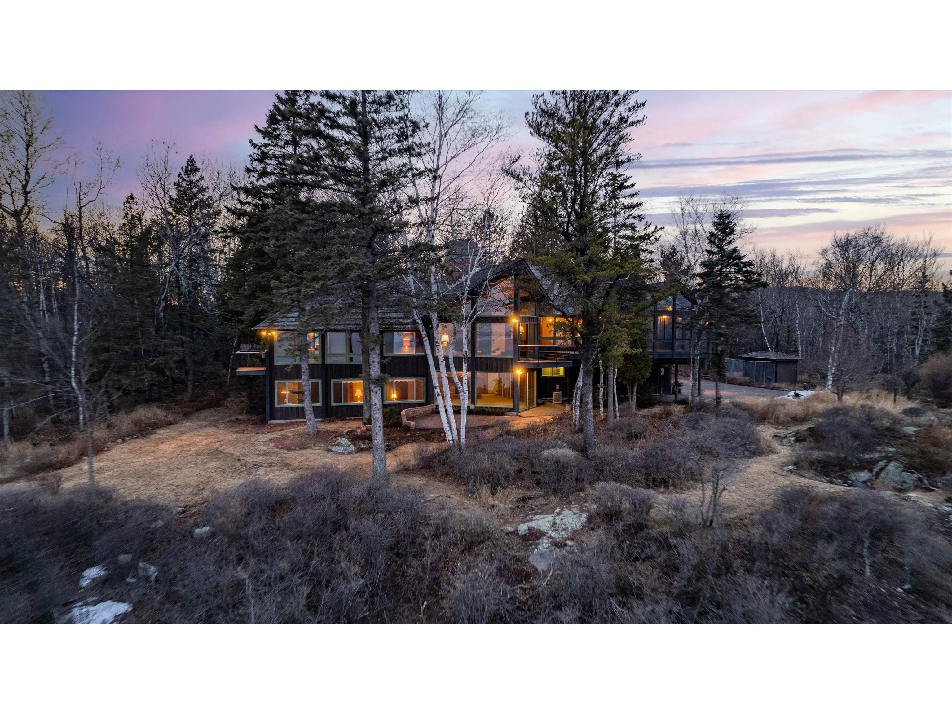 200 Misquah Rd, Duluth, MN, 55804 | MLS: 6118374 | Edina Realty