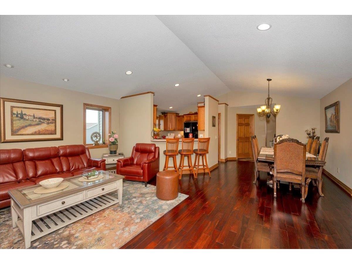 205 Bluff's Ridge Ct, Duluth, MN, 55811 | MLS: 6122016 | Edina Realty