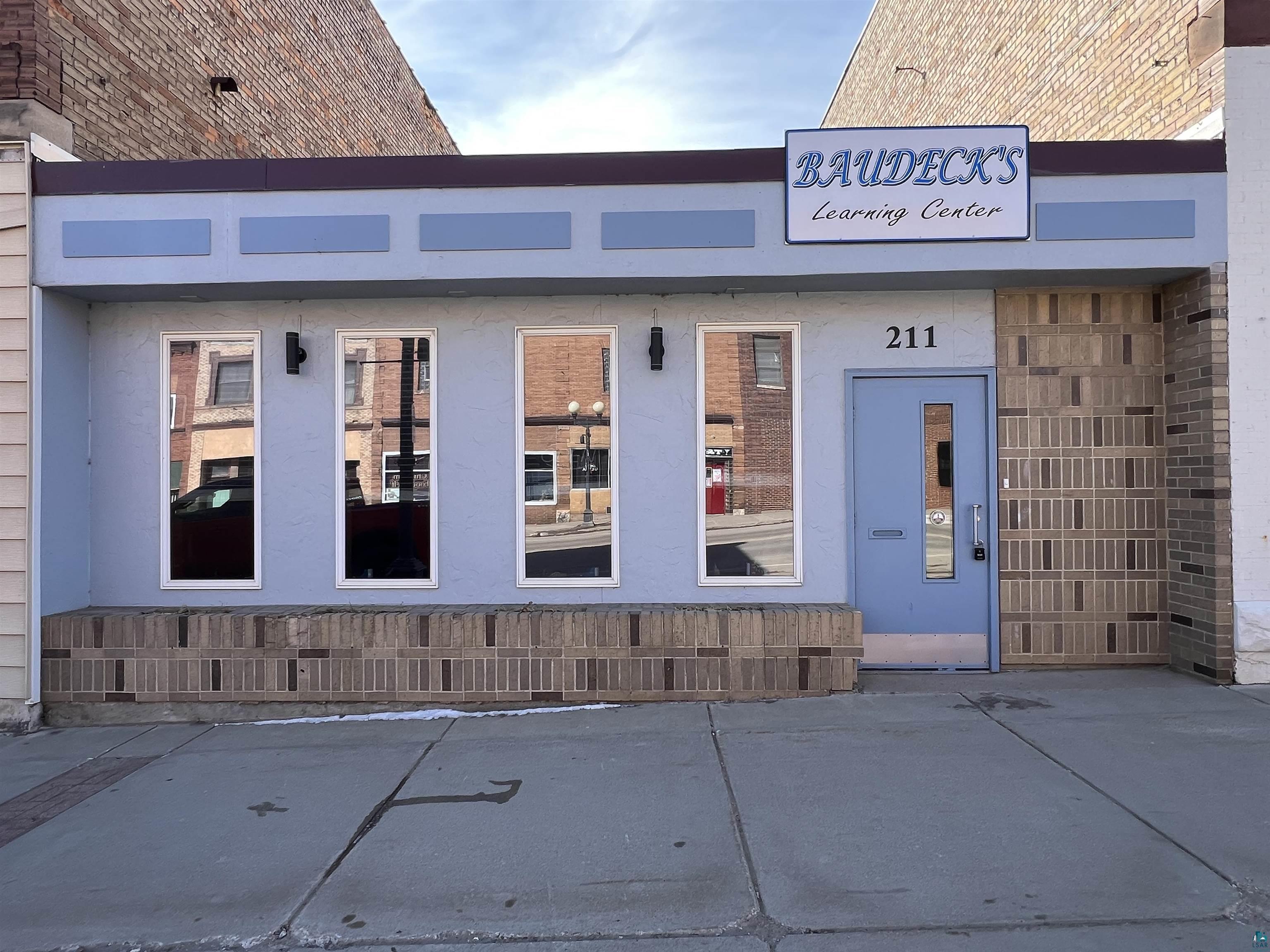 211 W Lake St, Chisholm, MN, 55719 | MLS: 6118246 | Edina Realty