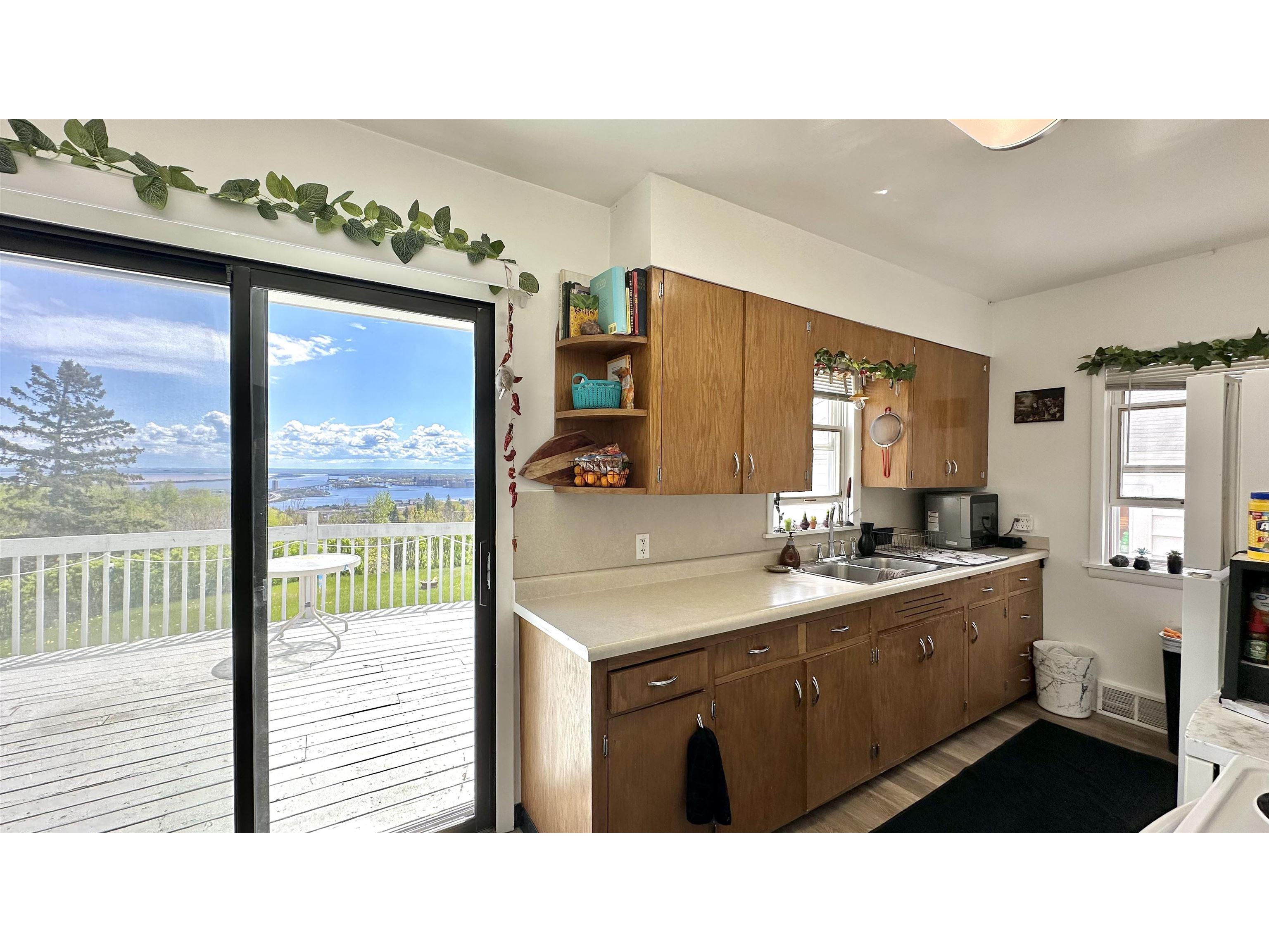 2212 Springvale Ct, Duluth, MN, 55811 | MLS: 6119819 | Edina Realty