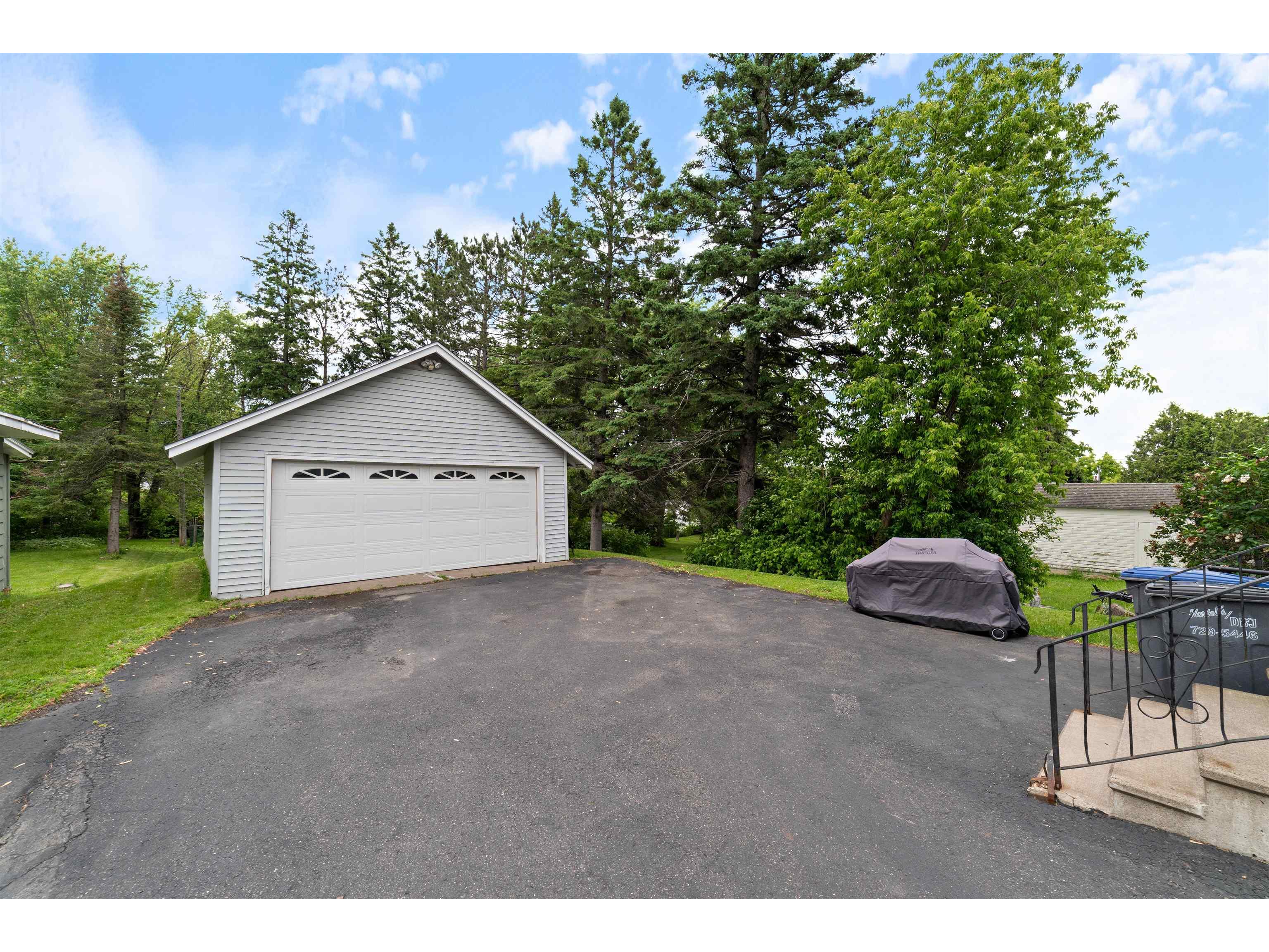 2420 Piedmont Ave, Duluth, MN, 55811 | MLS: 6120294 | Edina Realty
