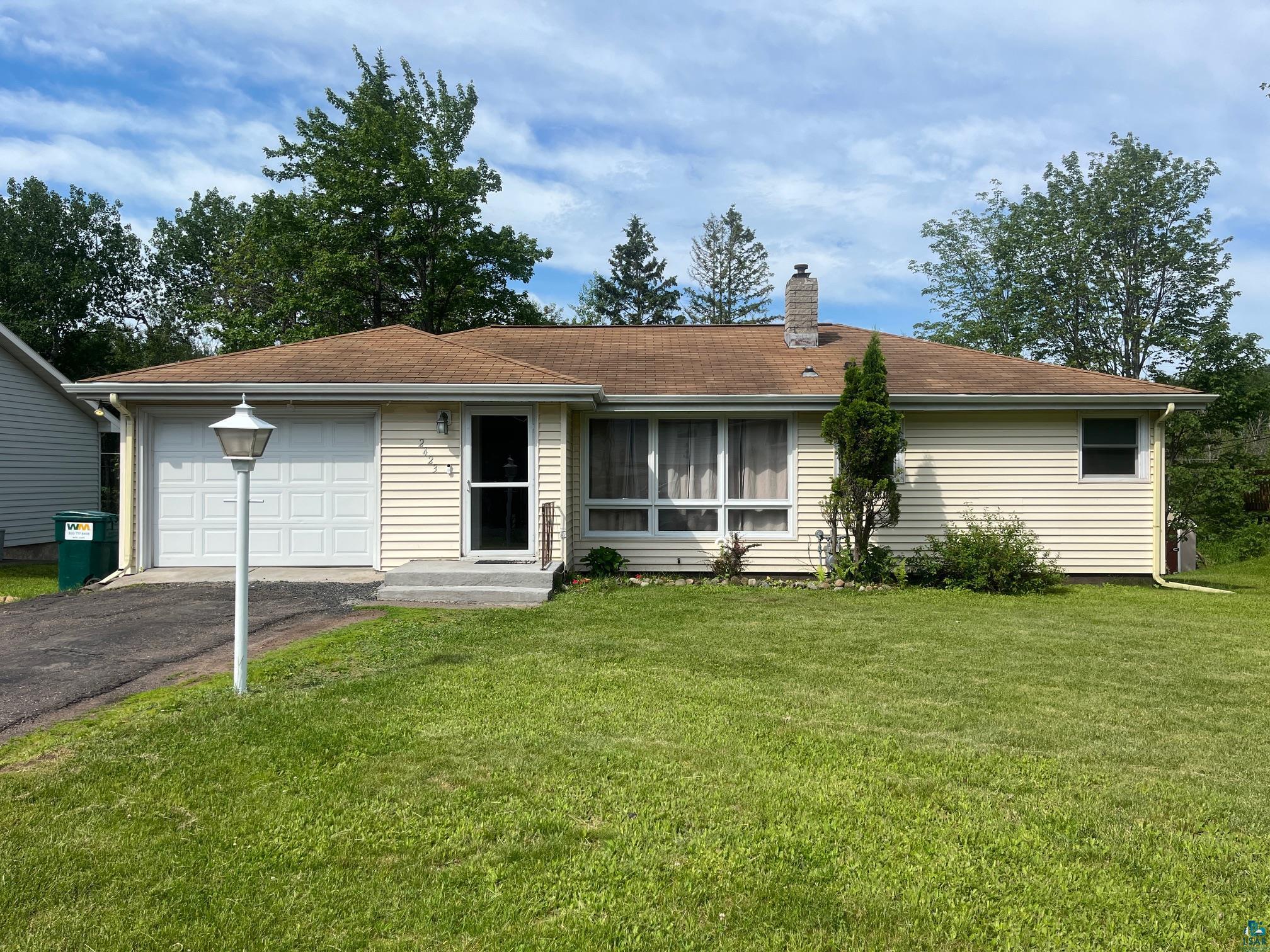 2423 Hutchinson Rd, Duluth, MN, 55811 | MLS: 6114493 | Edina Realty