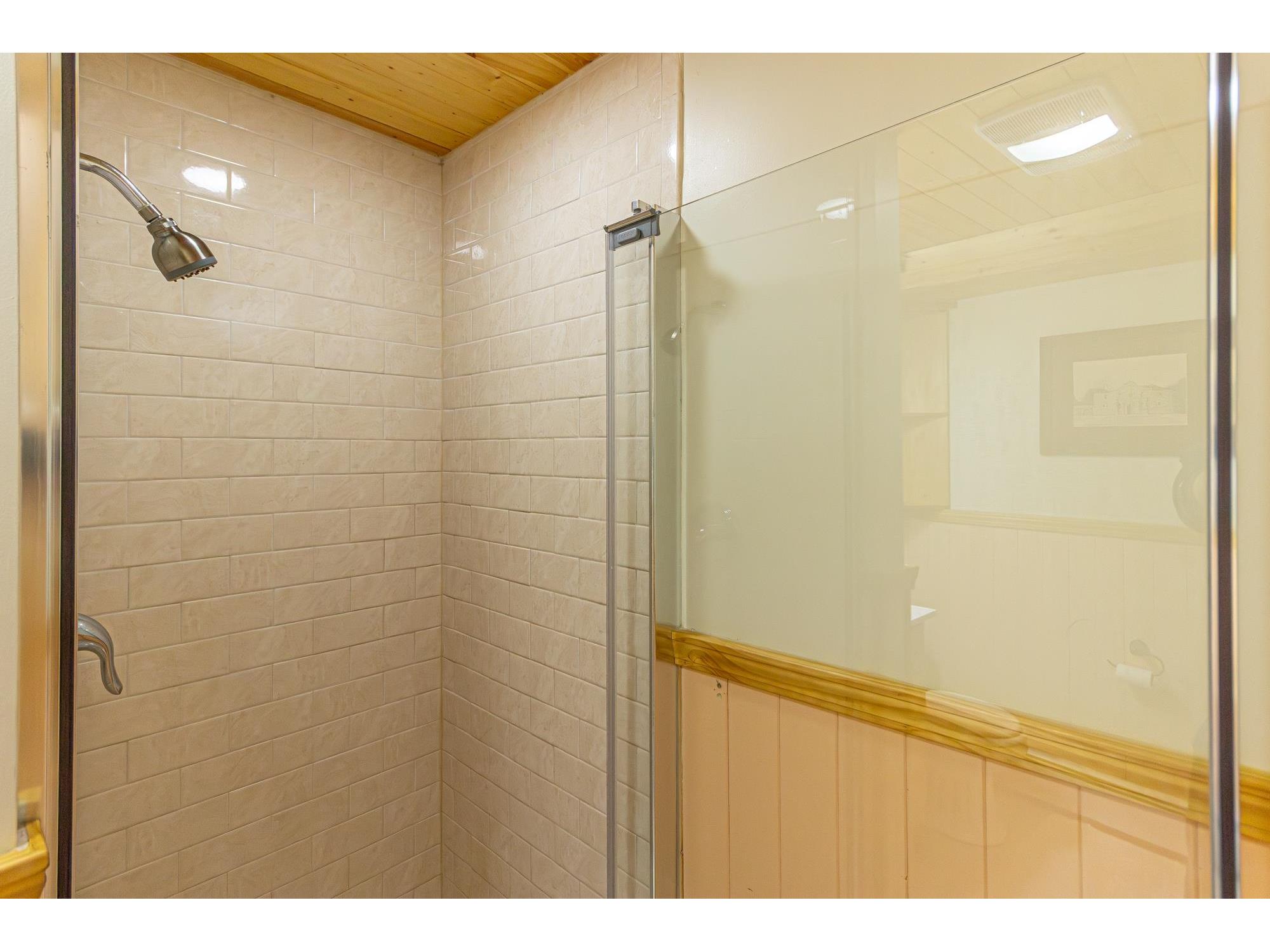 2606 Bear Island Resort Rd, Babbitt, MN, 55706 | MLS: 6120929 | Edina ...