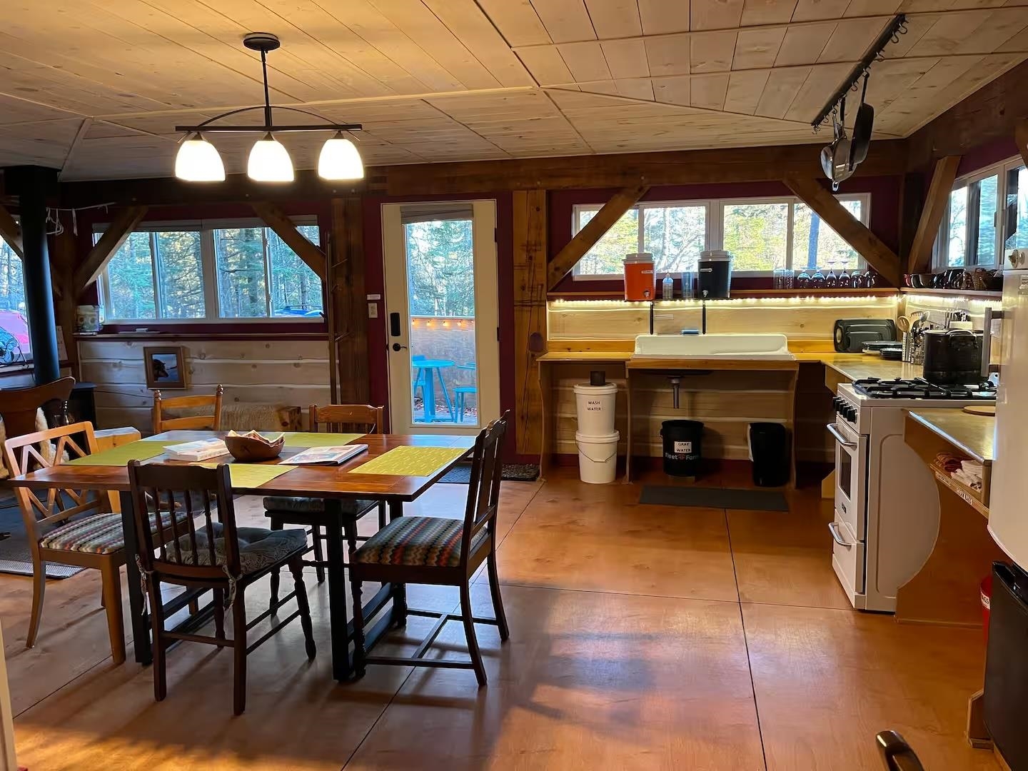 2965 E Highway 61, Grand Marais, MN, 55604 | MLS: 6117336 | Edina Realty