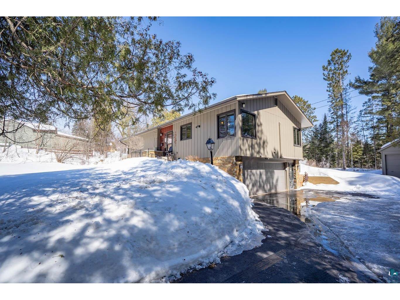 302 N 34th Ave E, Duluth, MN, 55804 | MLS: 6107455 | Edina Realty