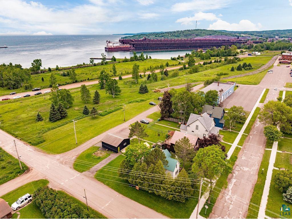 302 South Ave, Two Harbors, MN, 55616 | MLS: 6114705 | Edina Realty