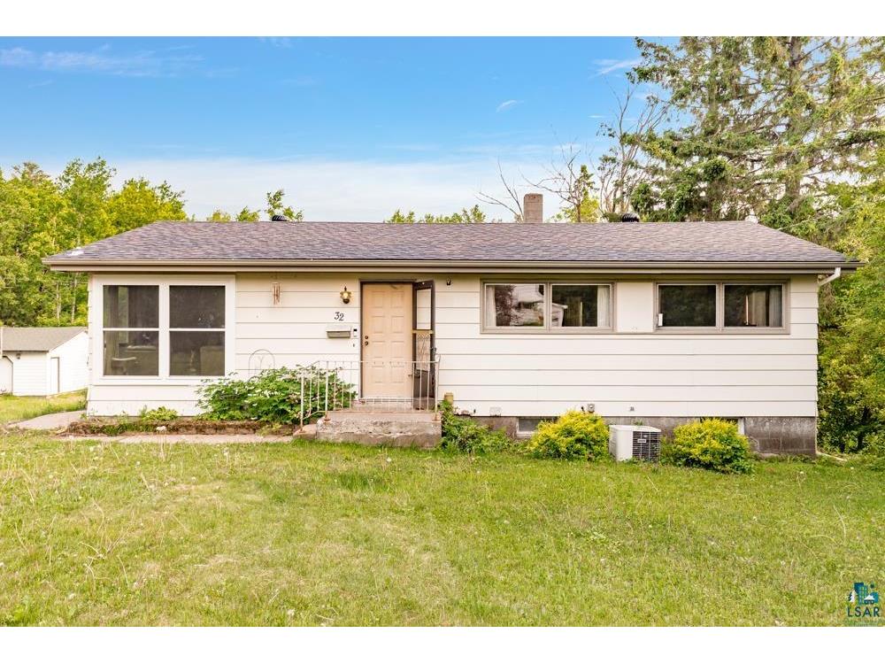 32 E Gilead St, Duluth, MN, 55811 | MLS: 6108761 | Edina Realty