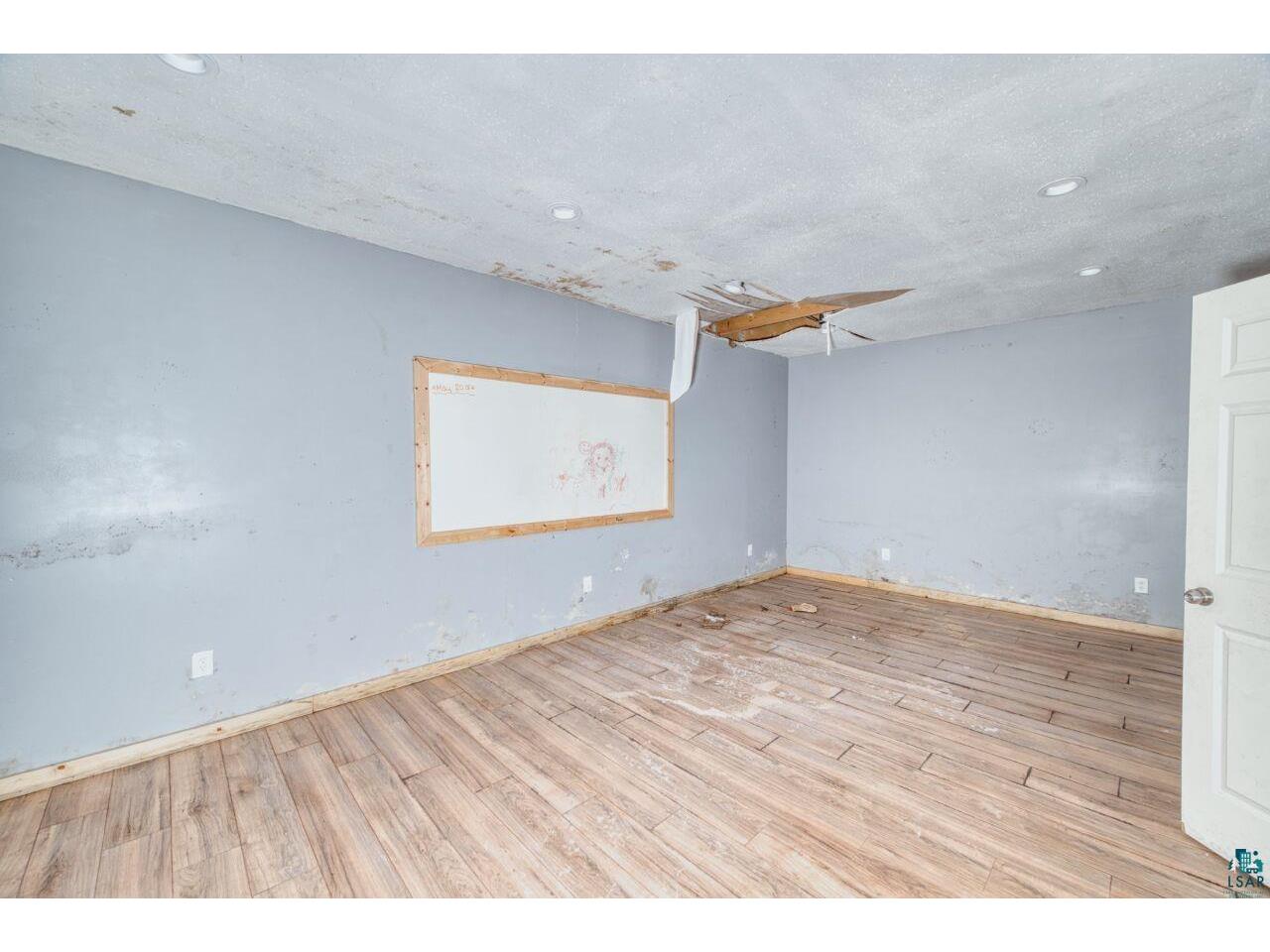 326 Chestnut St, Virginia, MN, 55792 | MLS: 6121098 | Edina Realty