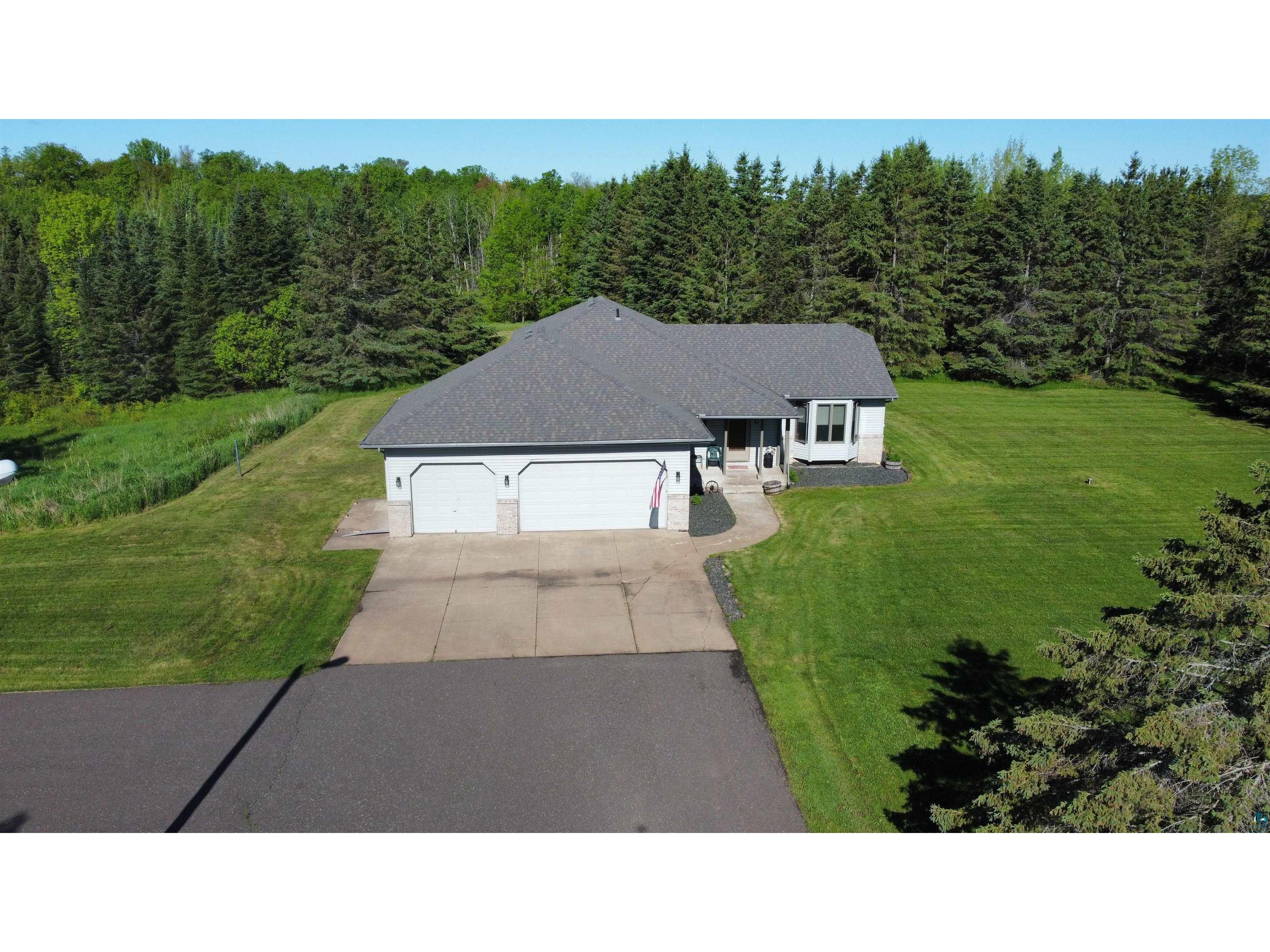 39424 N Shoreland Rd, Sturgeon Lake, MN, 55783 | MLS: 6113927 | Edina ...