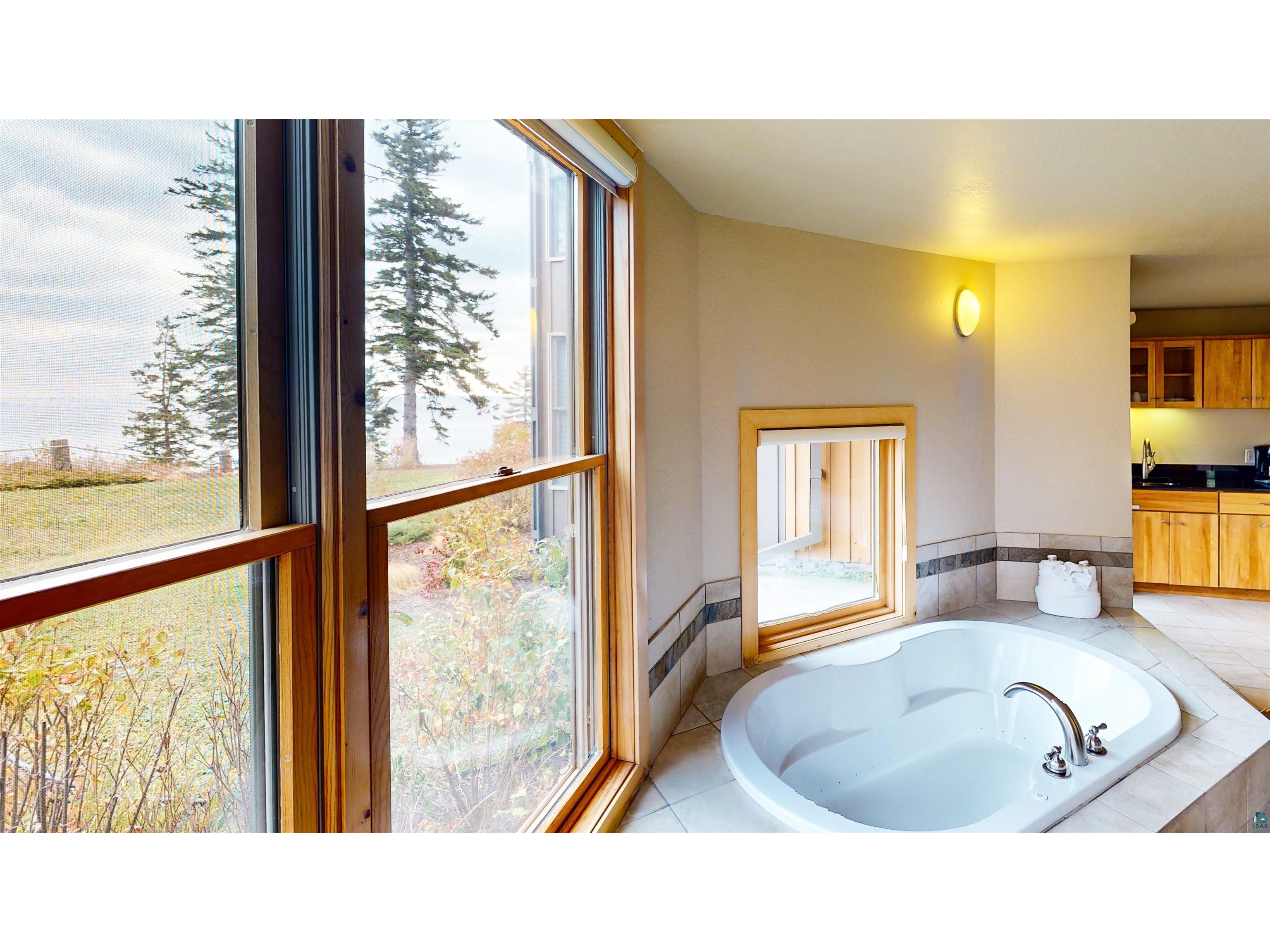 40 Surfside Dr, Tofte, MN, 55615 | MLS: 6111523 | Edina Realty