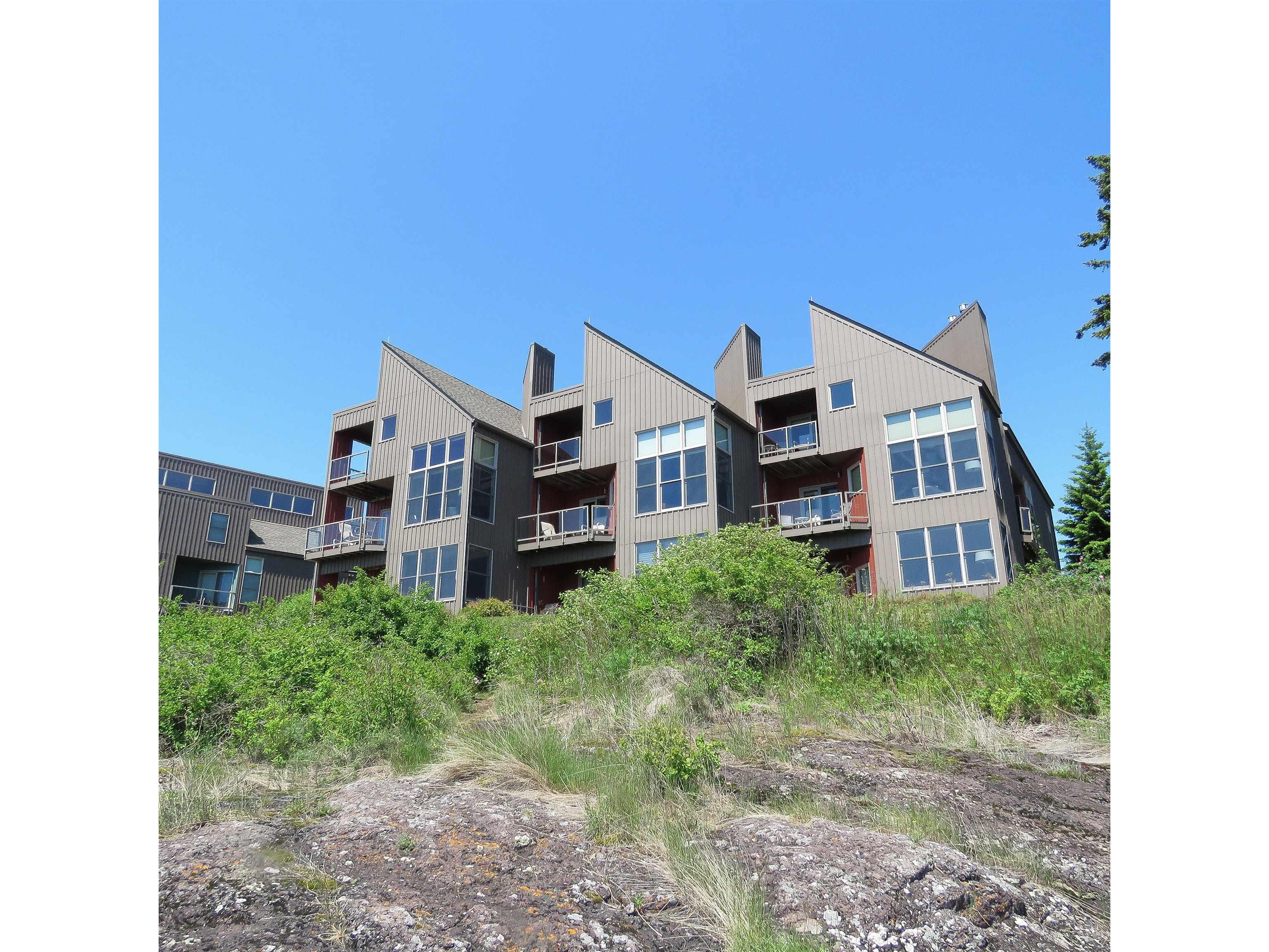 40 Surfside Dr, Tofte, MN, 55615 | MLS: 6120559 | Edina Realty