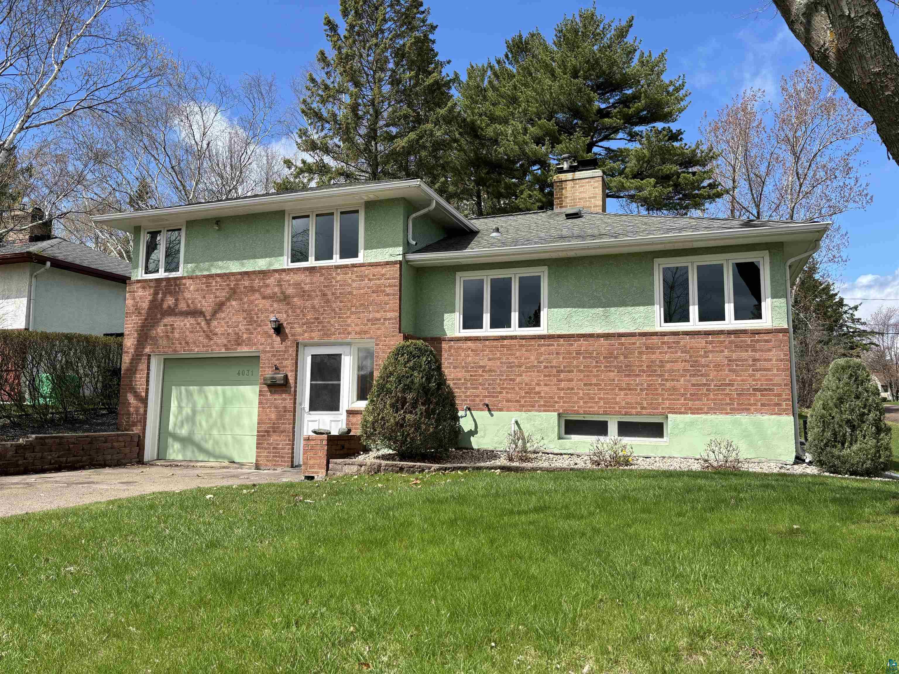 4031 Pitt St, Duluth, MN, 55804 | MLS: 6113438 | Edina Realty