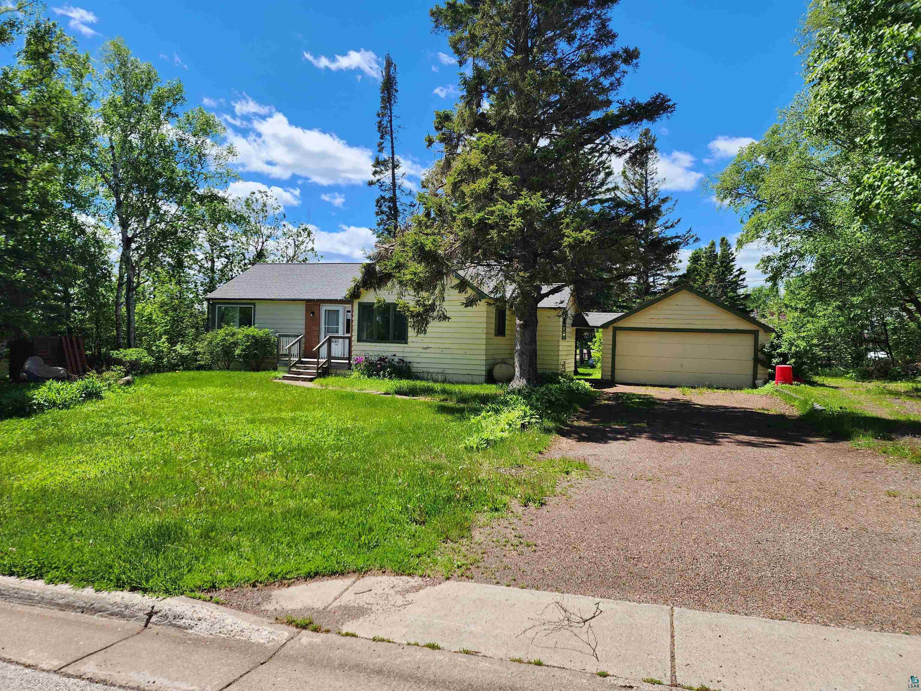 411 2nd Ave W, Grand Marais, MN, 55604 | MLS: 6114272 | Edina Realty