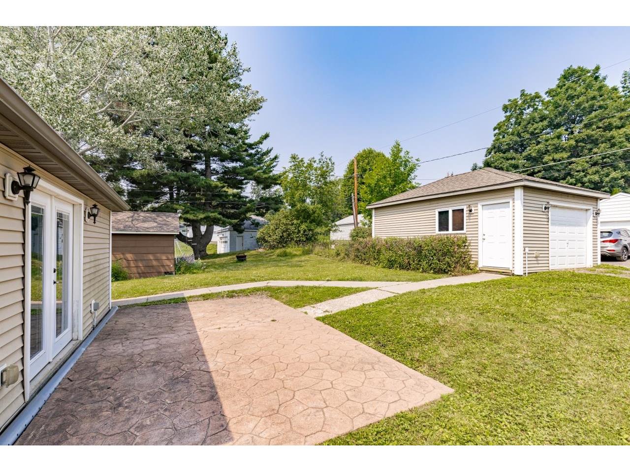 4811 Pitt St, Duluth, MN, 55804 | MLS: 6121075 | Edina Realty